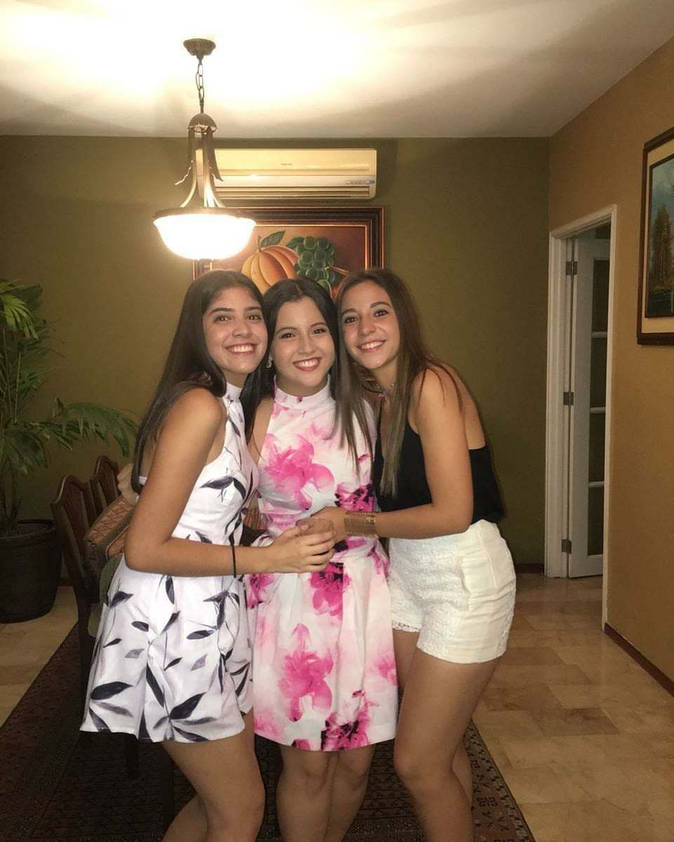 Three angels, choose one [3] | Scrolller