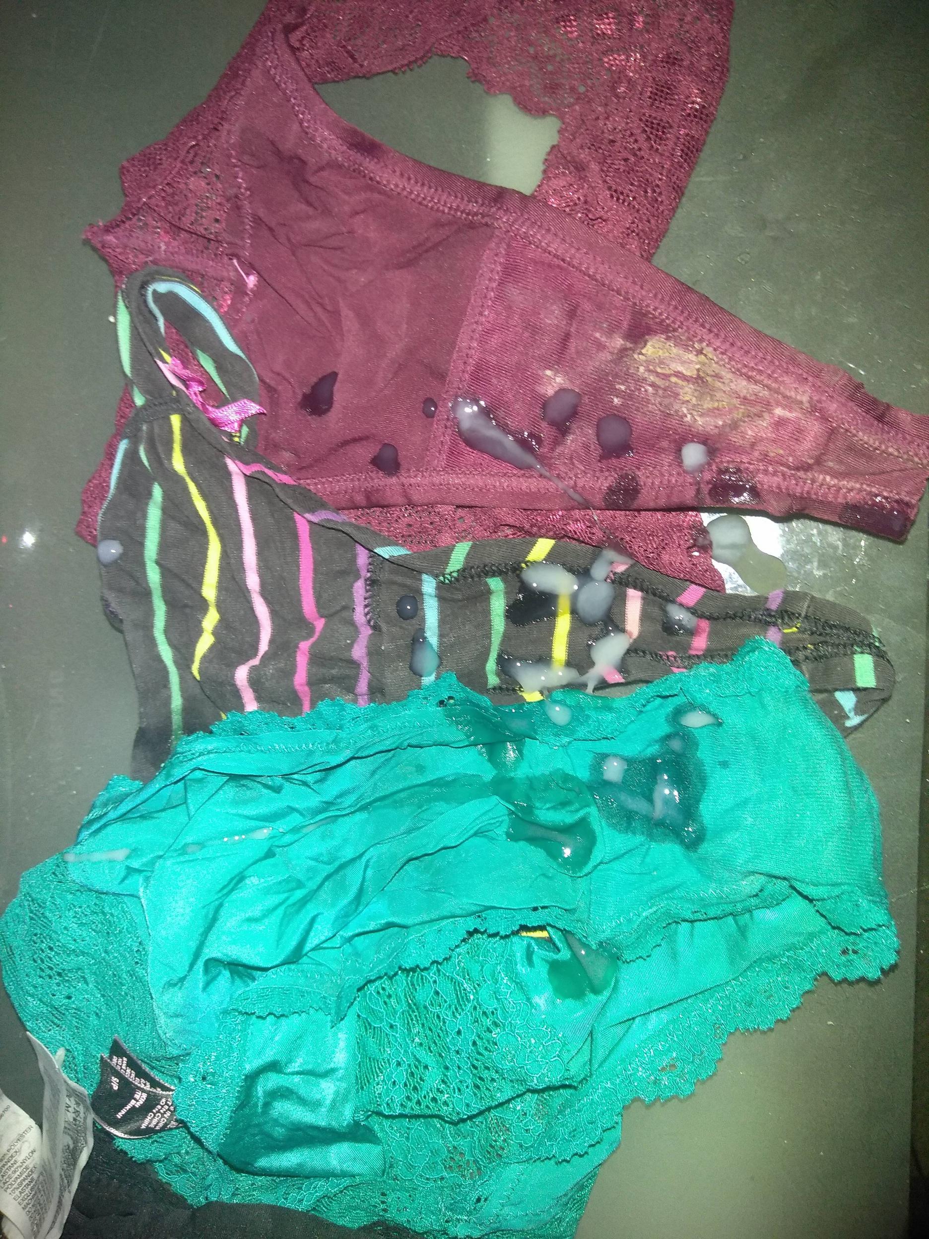 Three pairs of fun | Scrolller