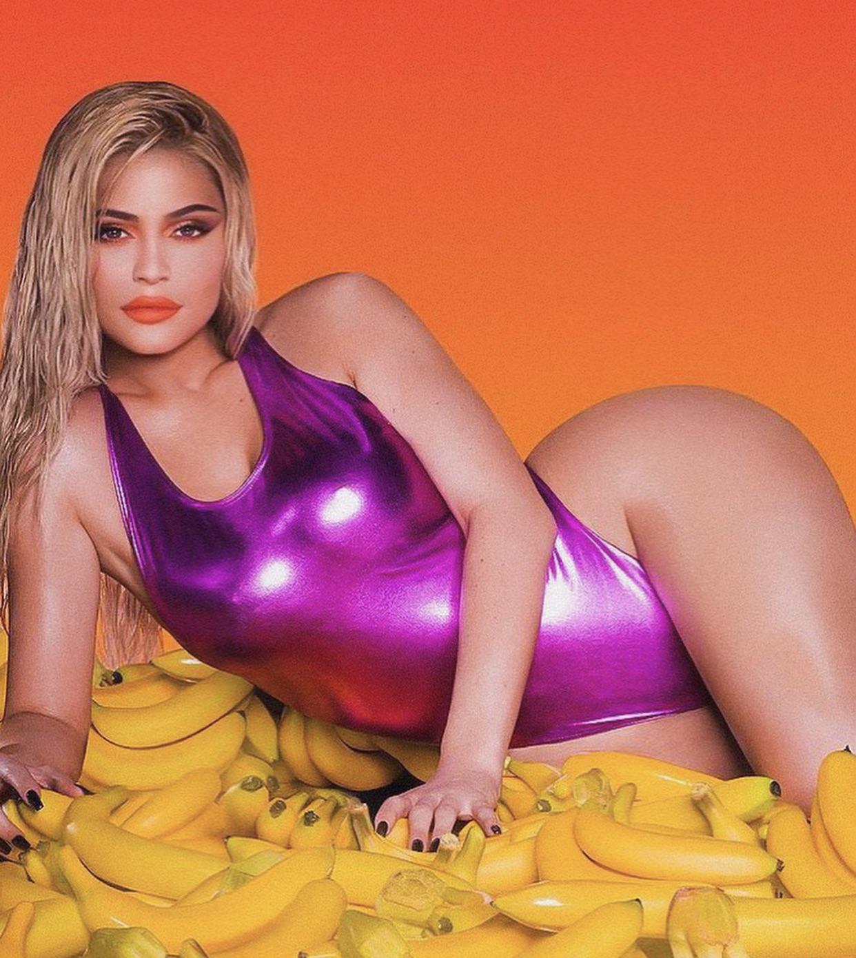 Throwback | Scrolller