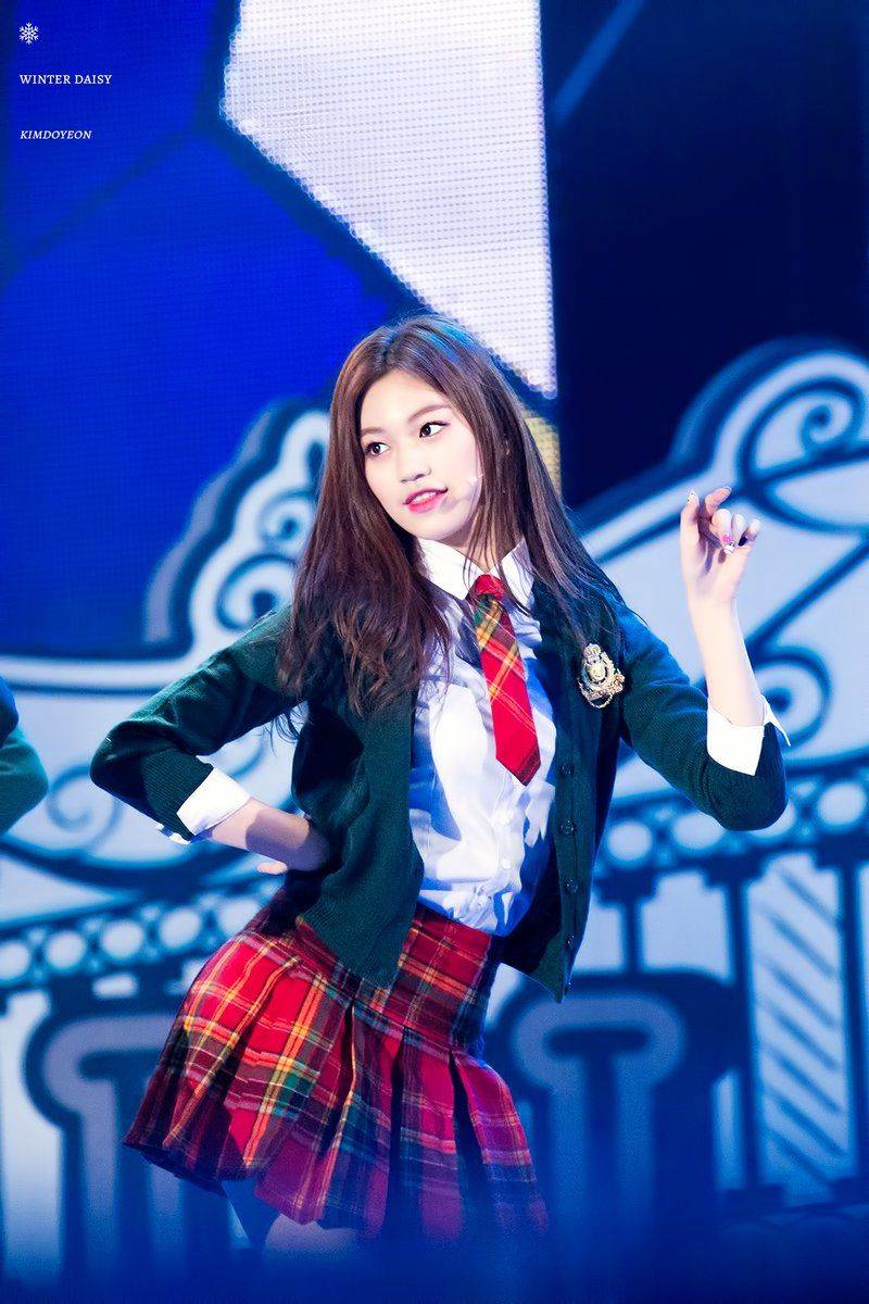 Throwback Doyeon | Scrolller