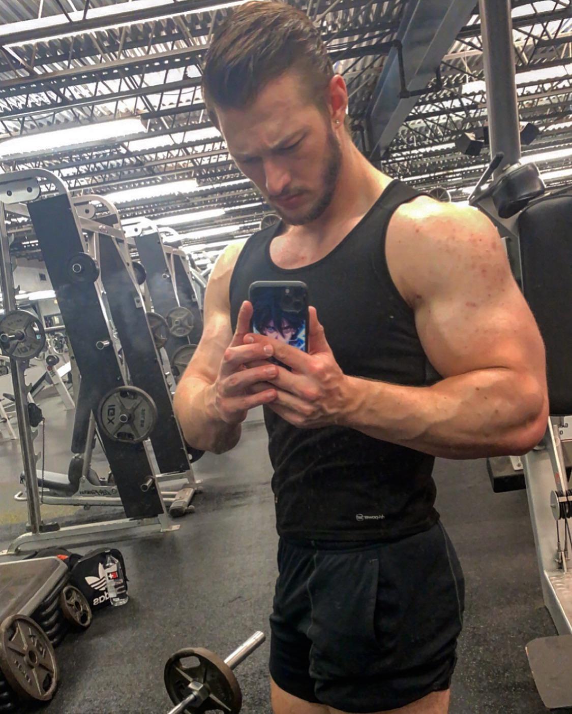 Throwback pic to my last bulk | Scrolller