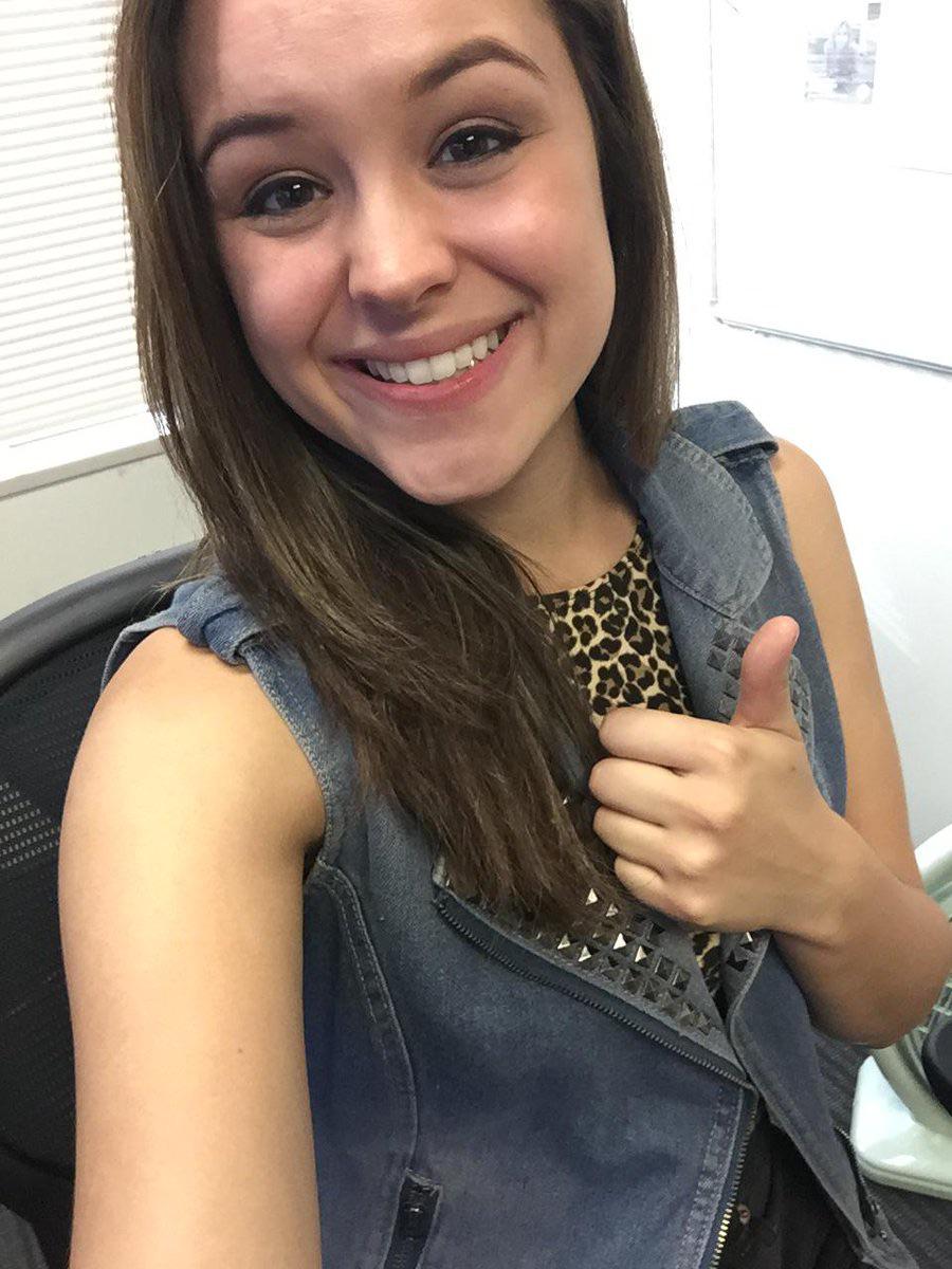 Thumbs Up | Scrolller