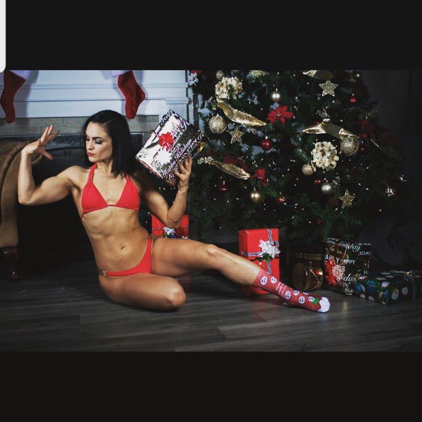 Thunder Rosa under your tree | Scrolller