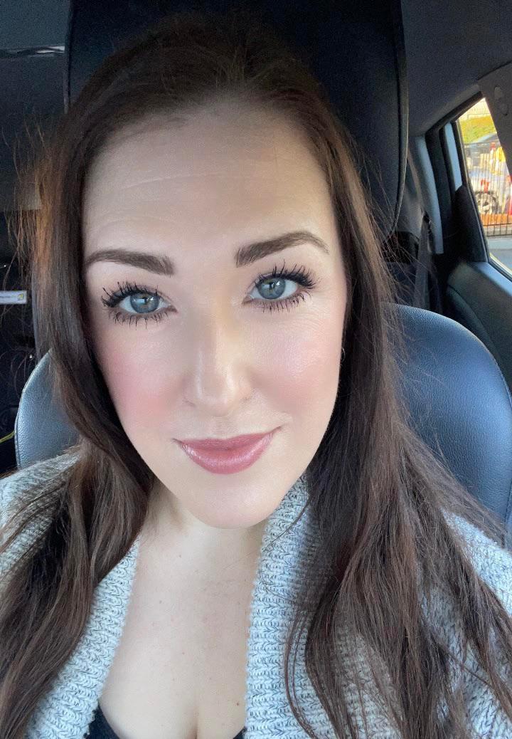 Thursday’s joke for you 😊 It’s hard to explain puns to kleptomaniacs — they’re always taking ...