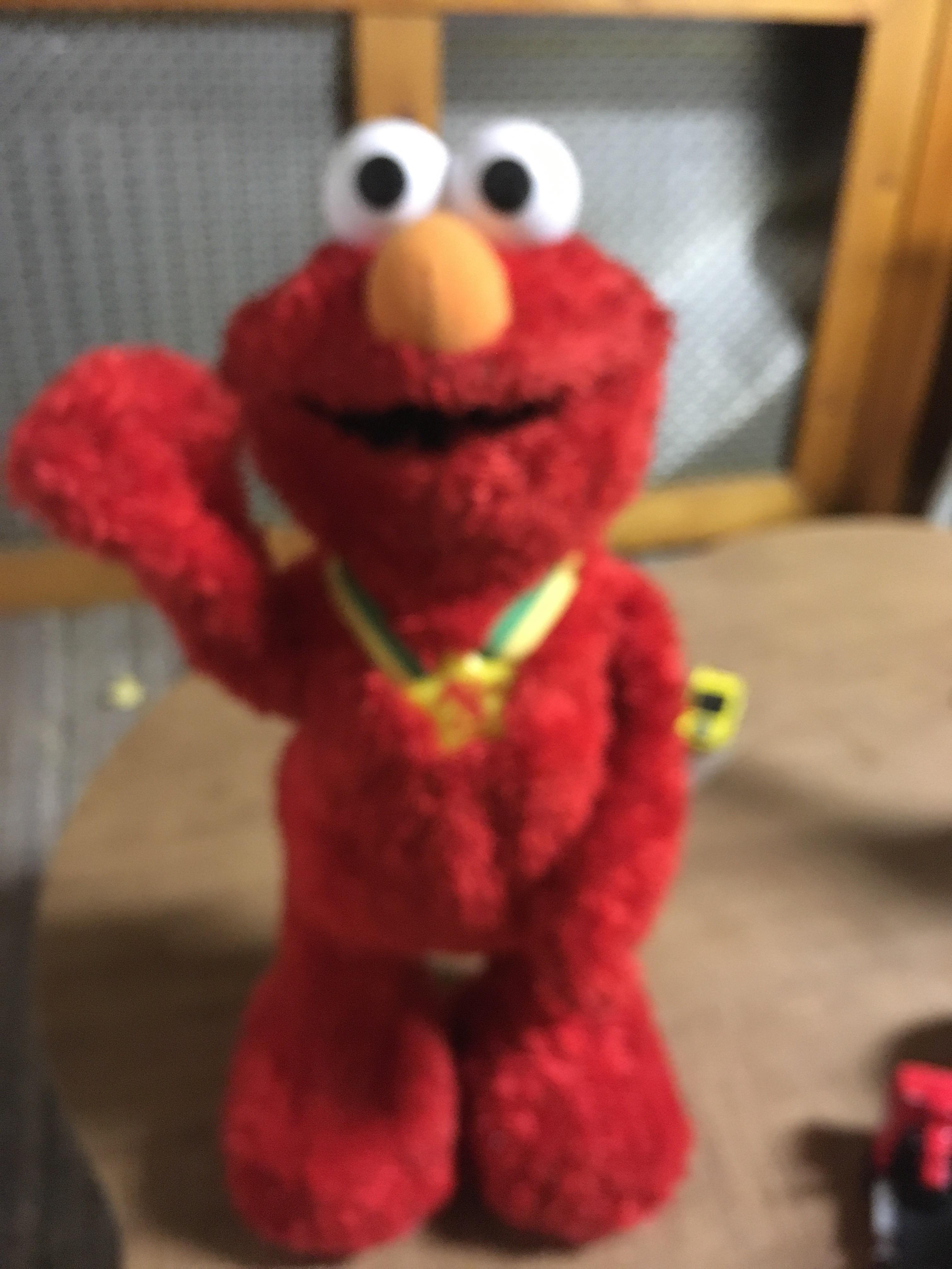 Tickle Me Elmo | Scrolller
