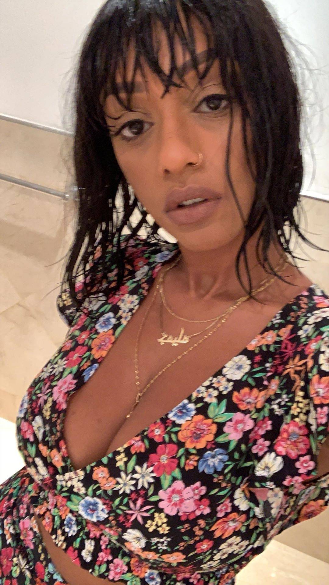 Tiefe Blicke | Scrolller