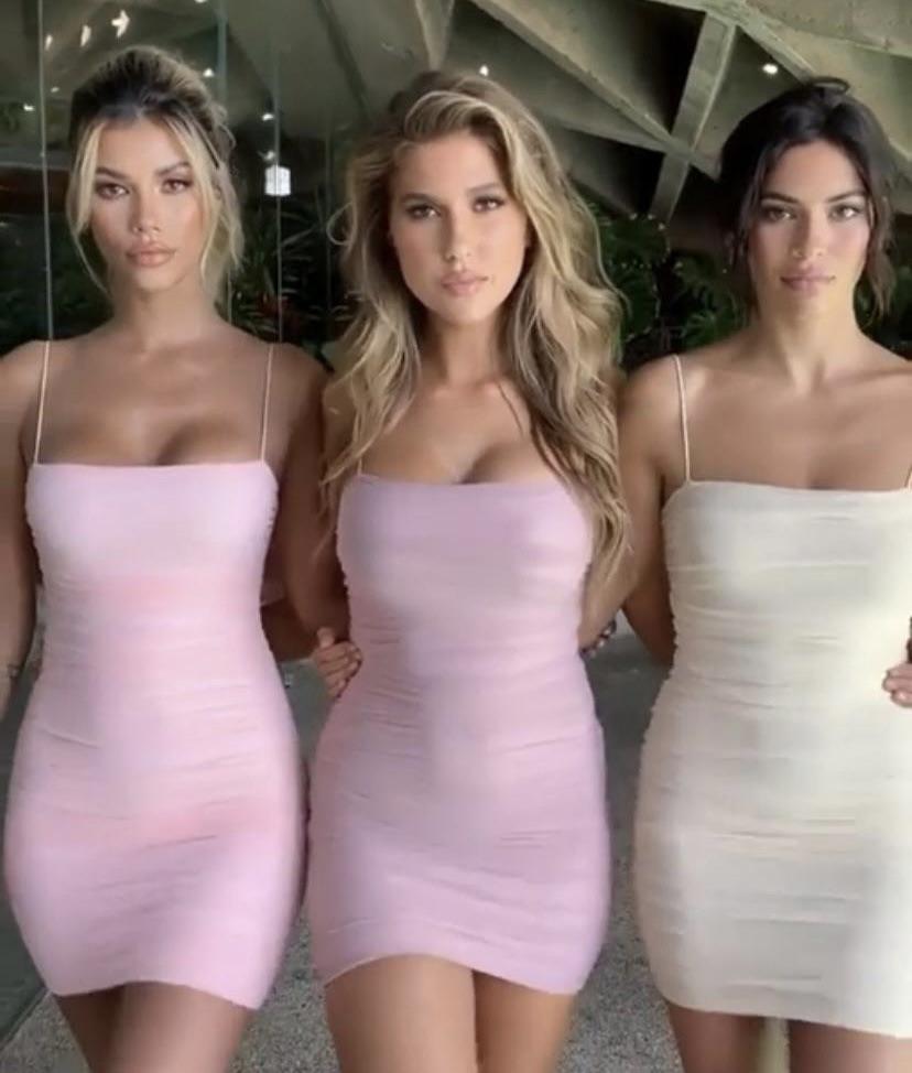 Tight Dresses | Scrolller