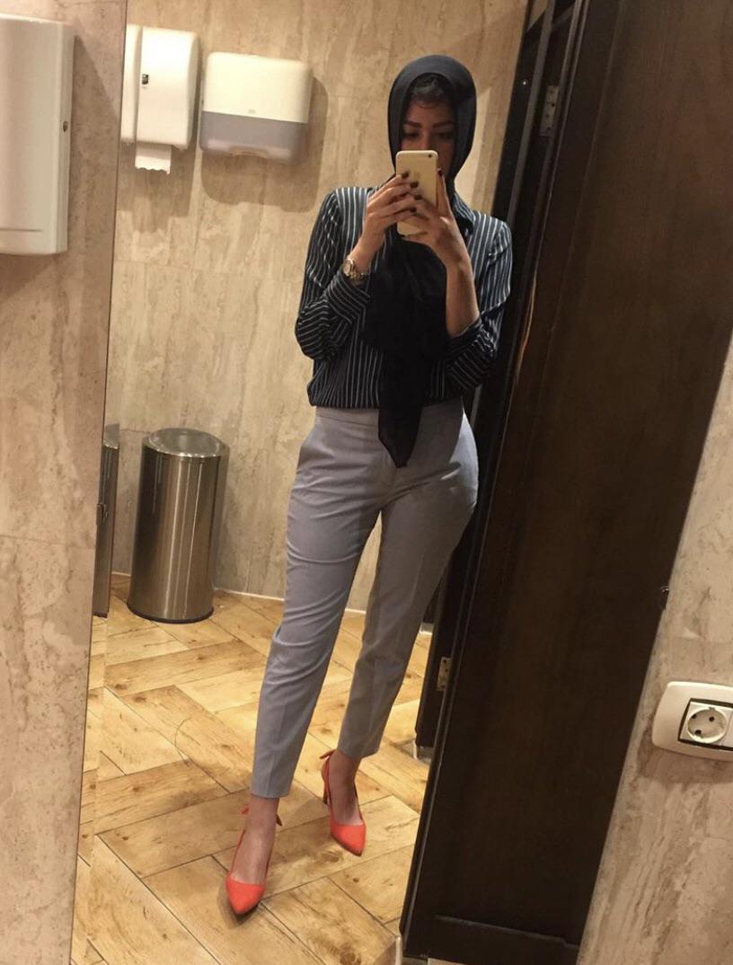 Tight hijab body | Scrolller