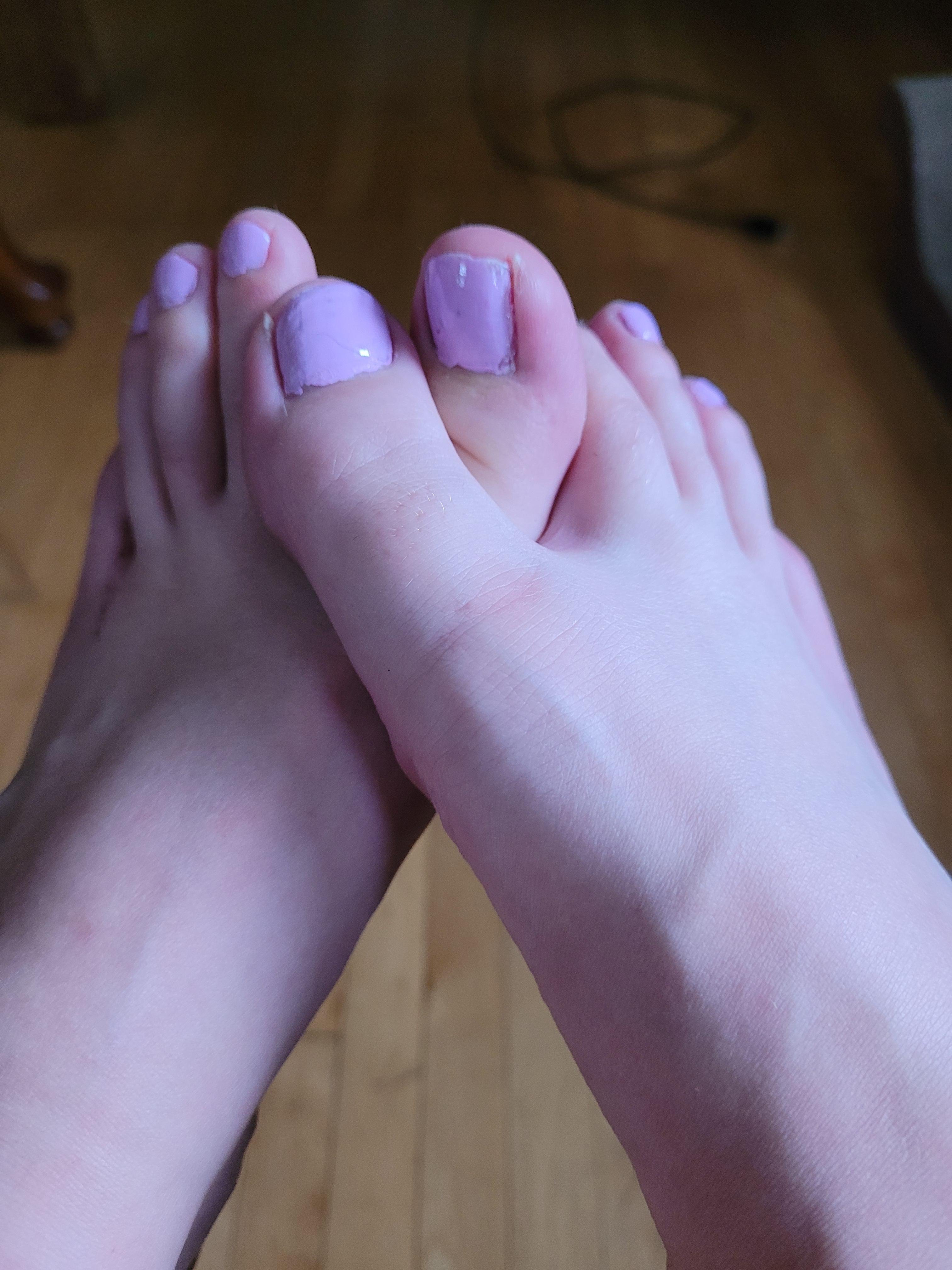 Time to relax, happy Friday 😊 | Scrolller