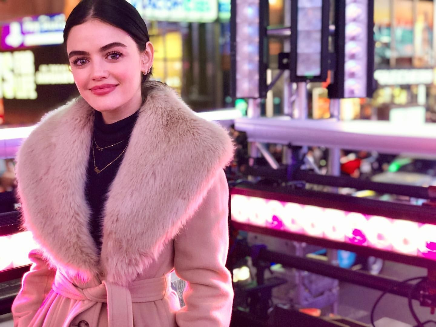 Times Square | Scrolller