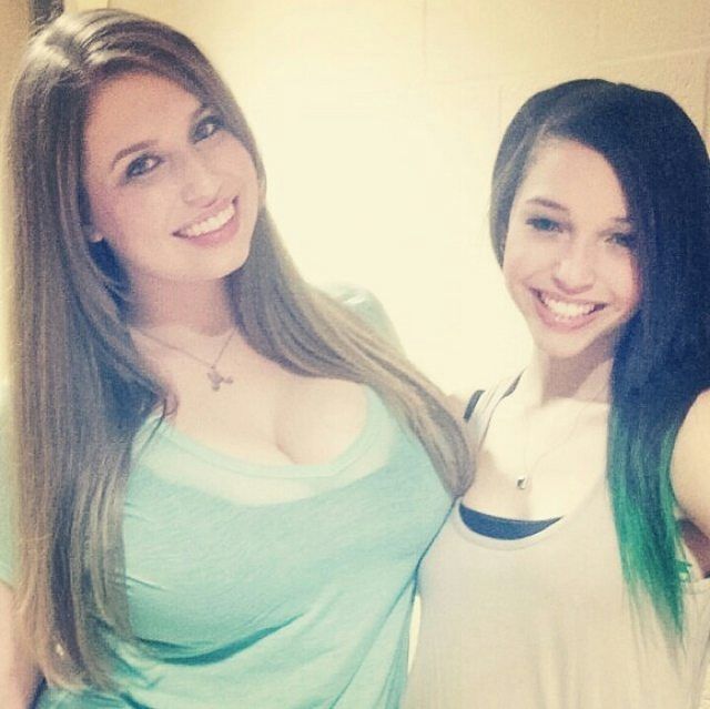 Tinder delivers some big breast envy. | Scrolller