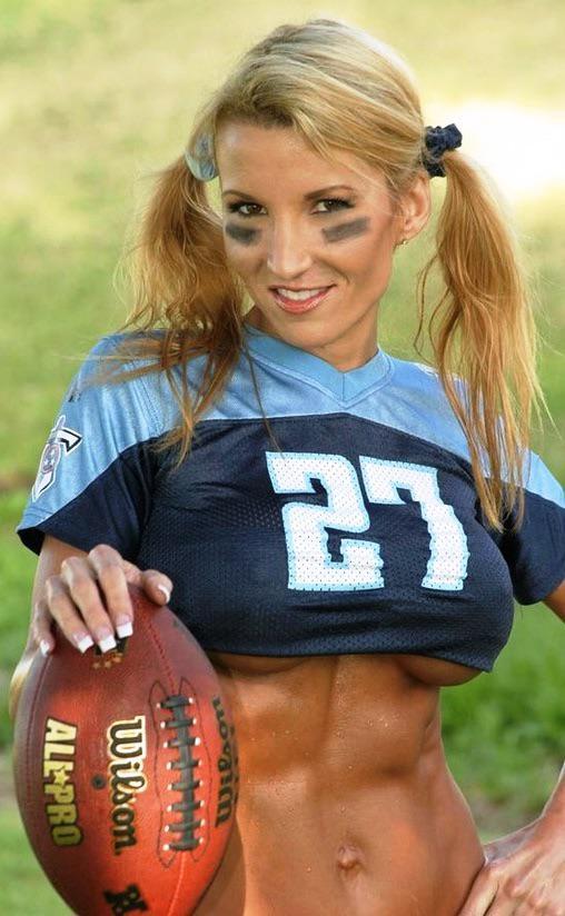 Titans Fan | Scrolller