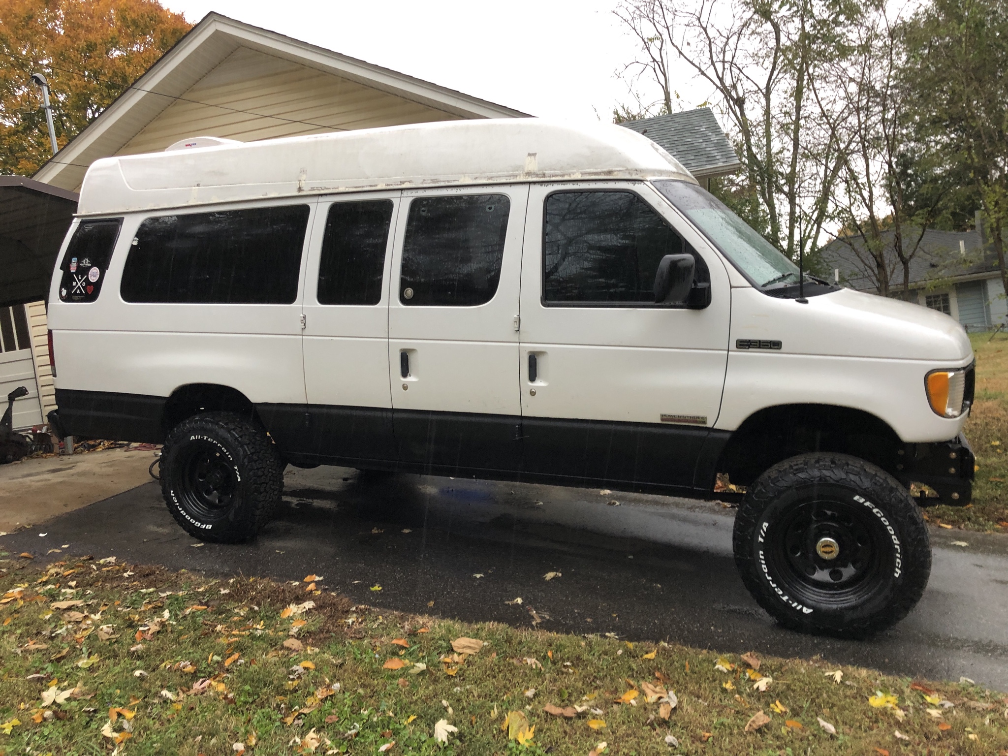 Today I finished the 4WD conversion on my van. | Scrolller