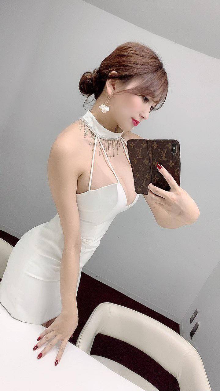 Tomomi Morisaki | Scrolller