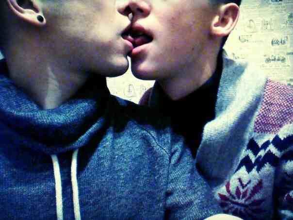 Tongue action | Scrolller