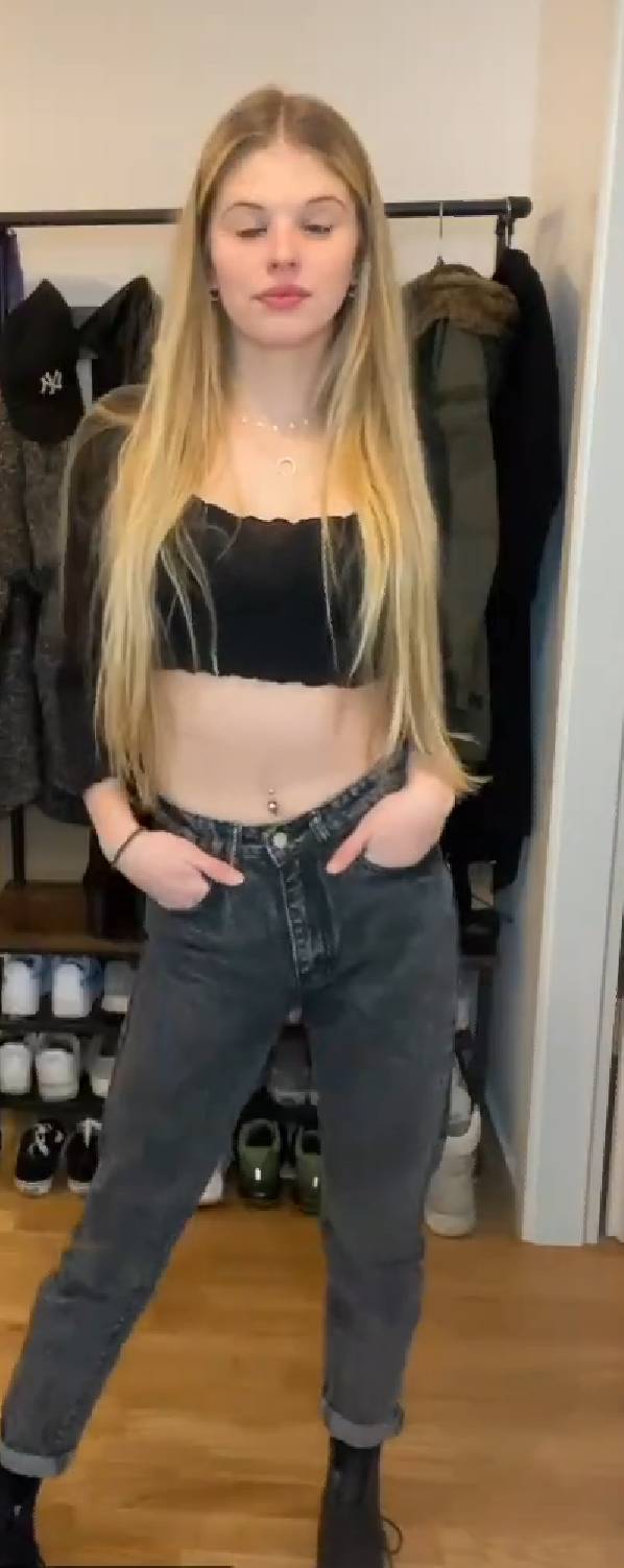 Toni BTN | Scrolller