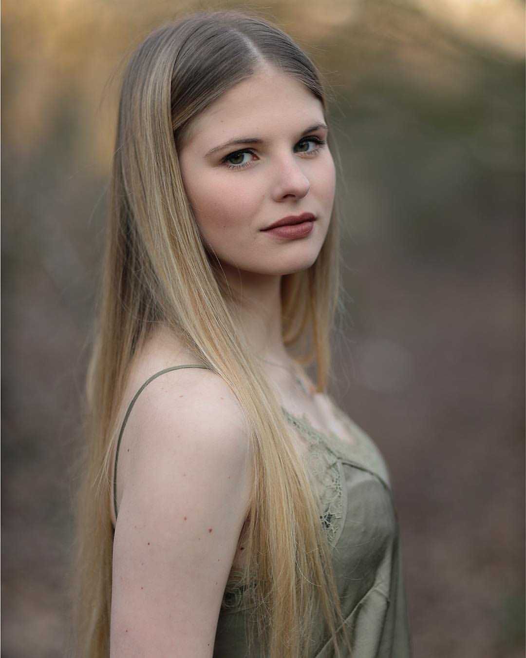 Toni BTN (Katharina Kock) | Scrolller