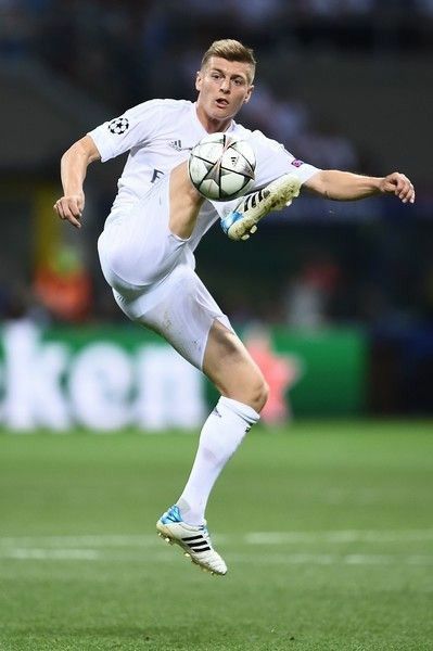 Toni Kroos action shot | Scrolller