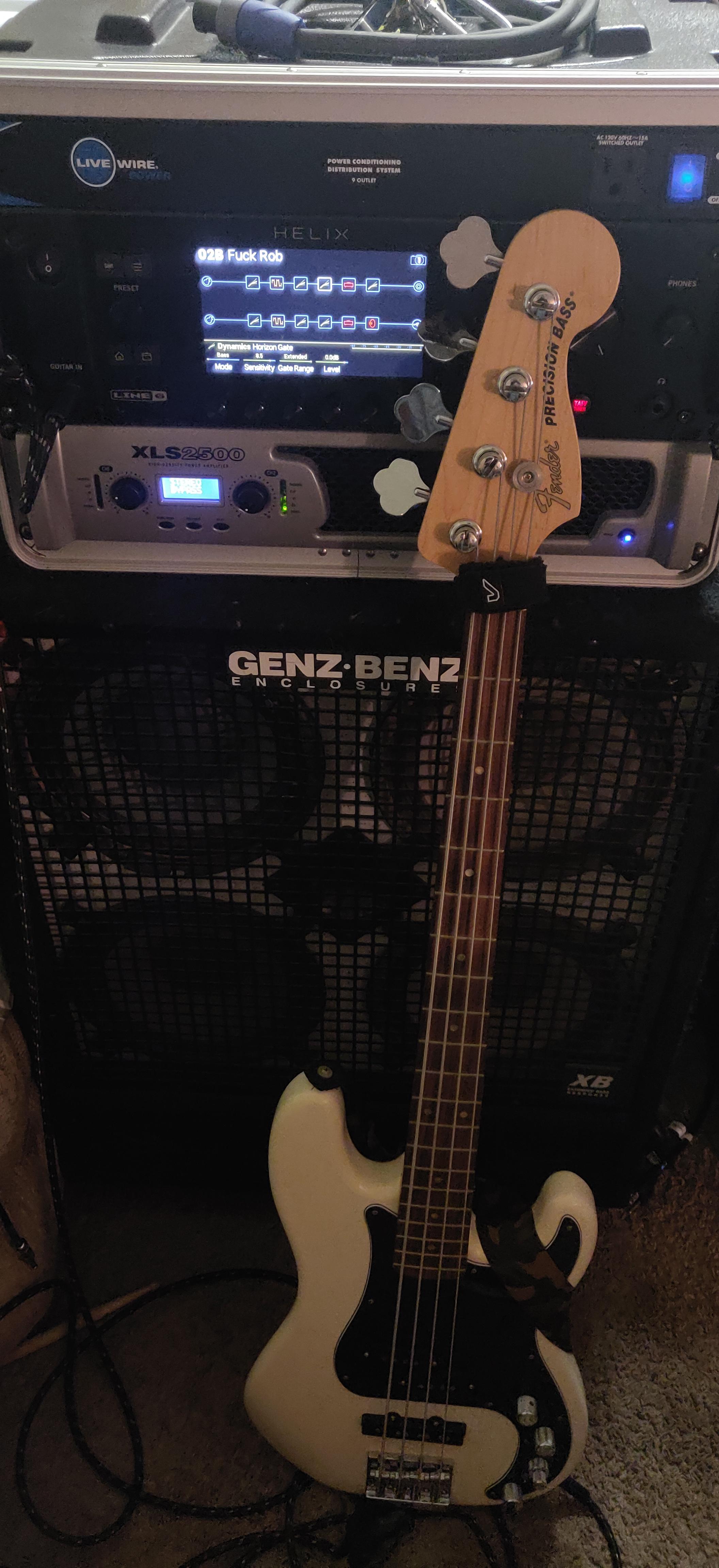 Took the Fender to practice last night. | Scrolller