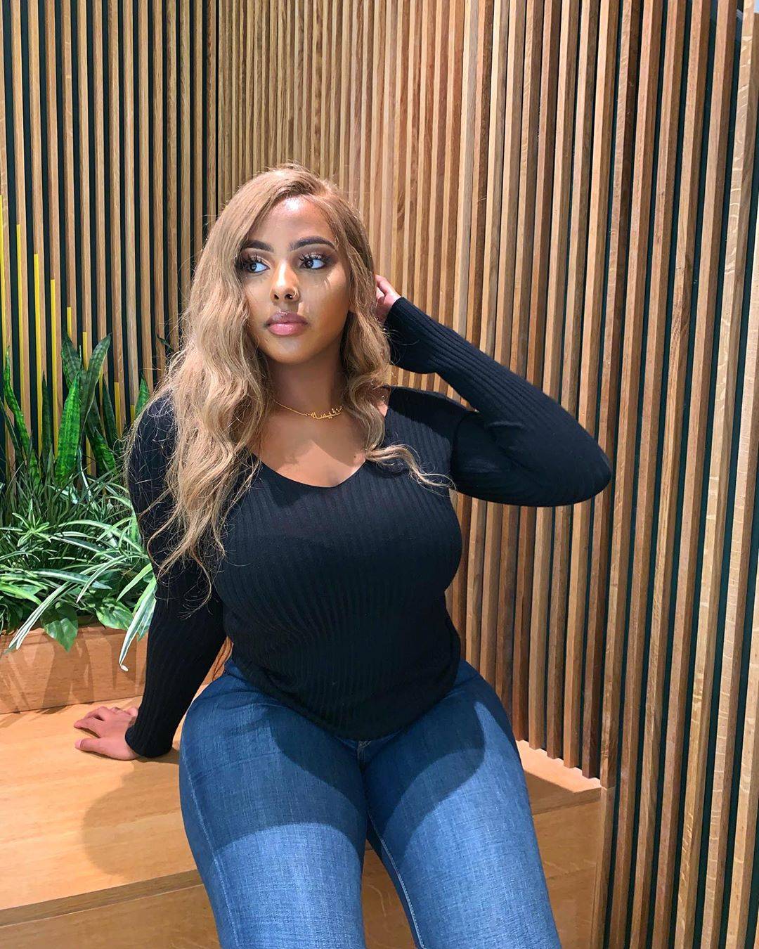 Toronto dime? | Scrolller