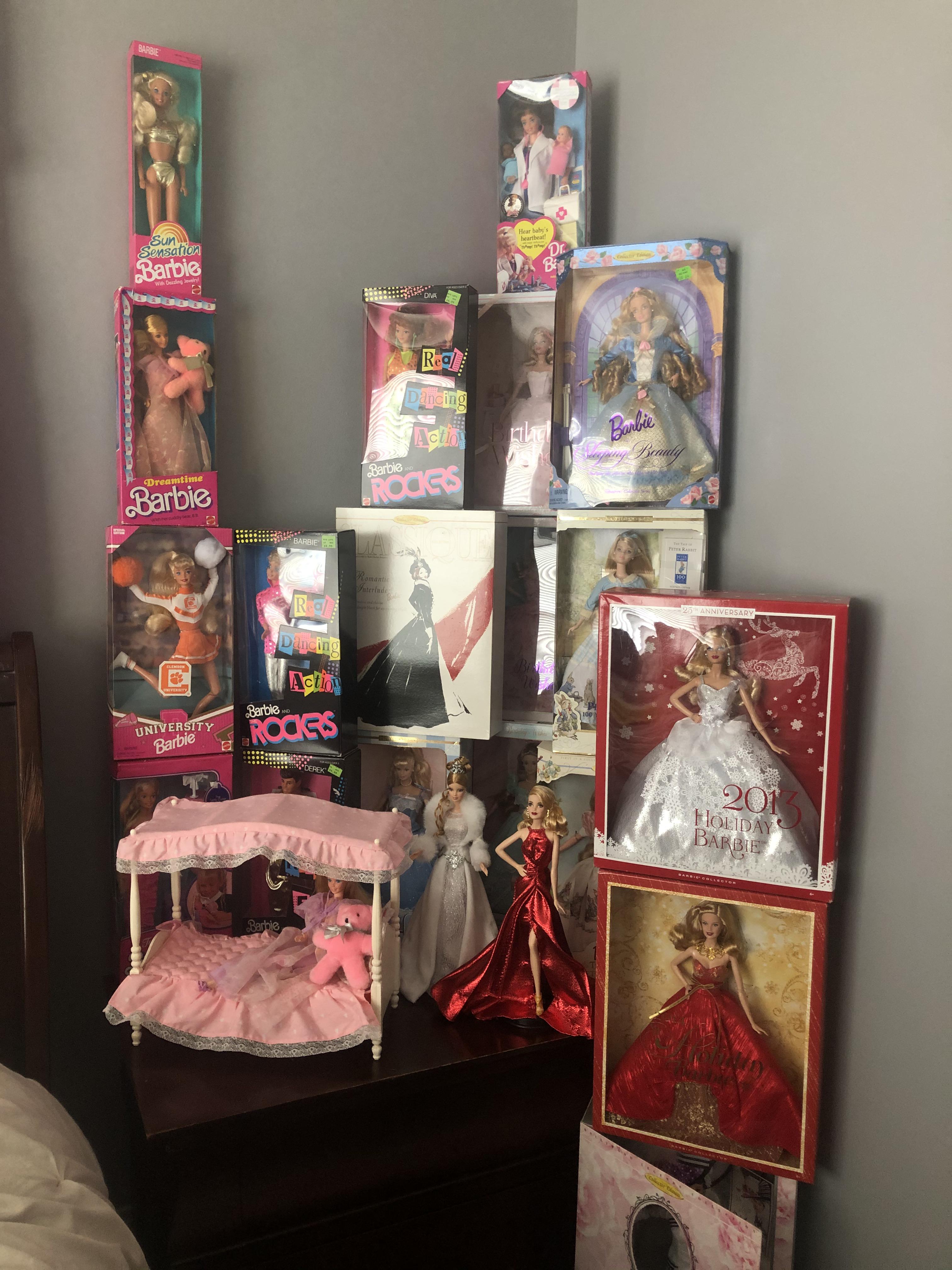 Towers of Barbies ️ | Scrolller