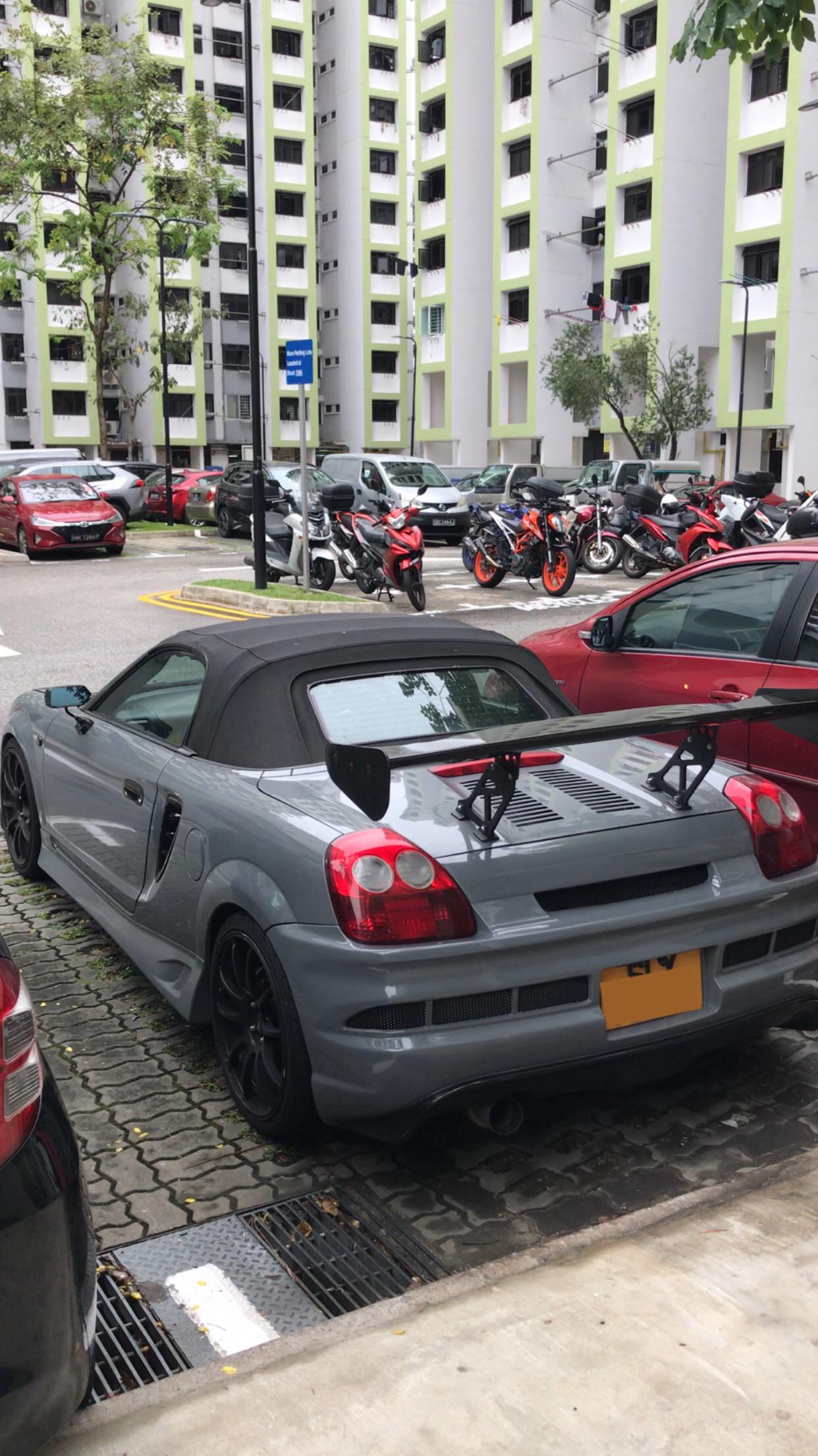 Toyota MR-S, carbon fibre wing & brembo brakes. | Scrolller