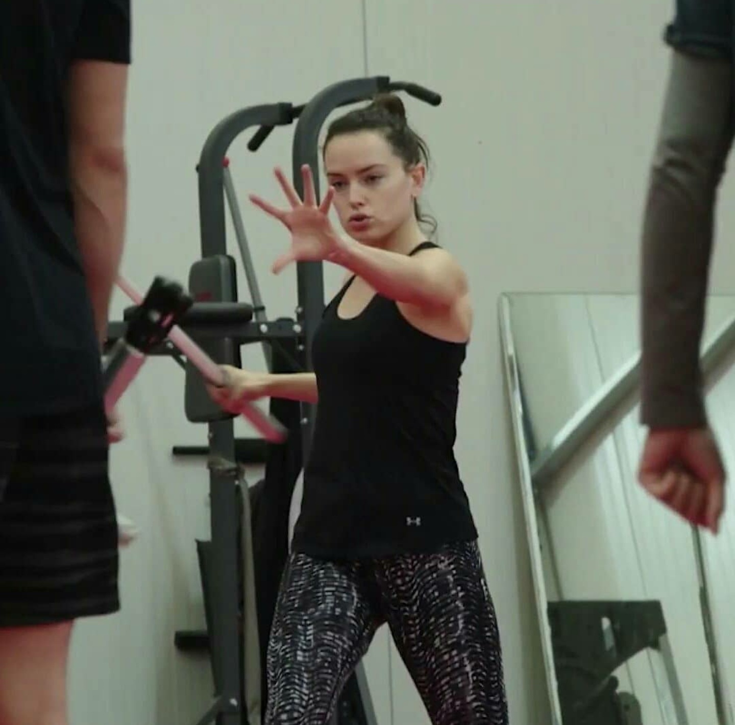 Training to use the Force | Scrolller