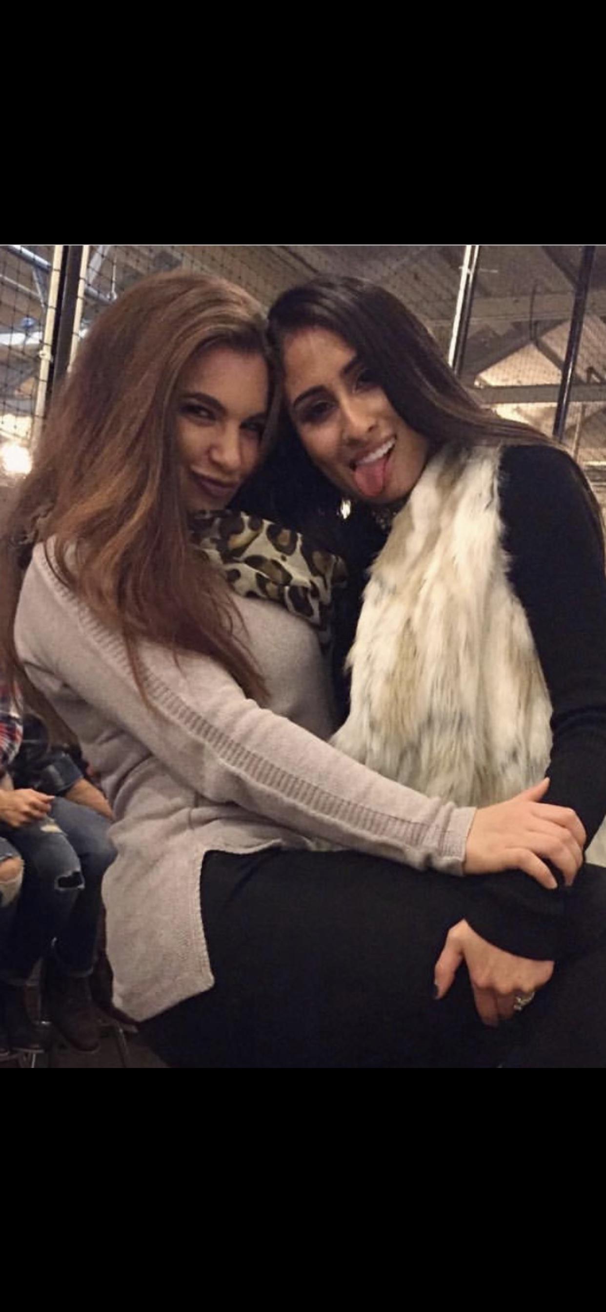 Tribute please | Scrolller