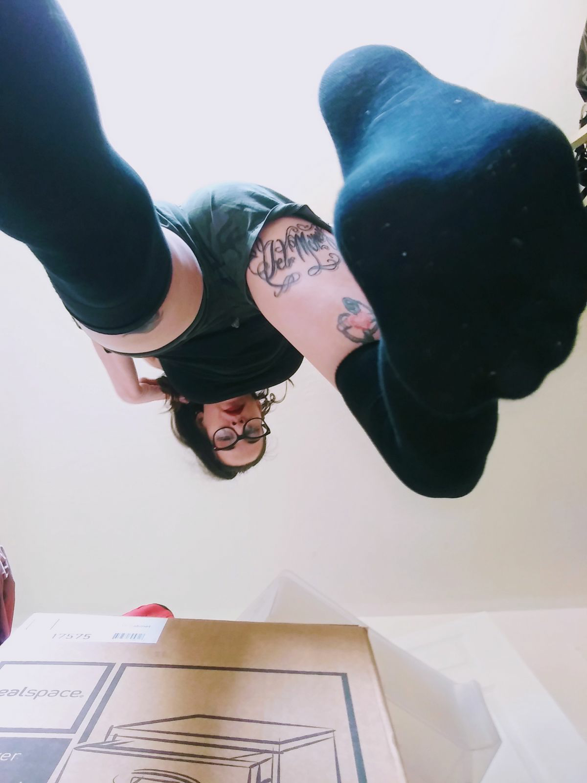 Try not to get caught in the fibers | Scrolller