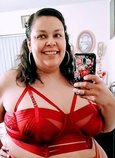 Trying on another new piece | Scrolller