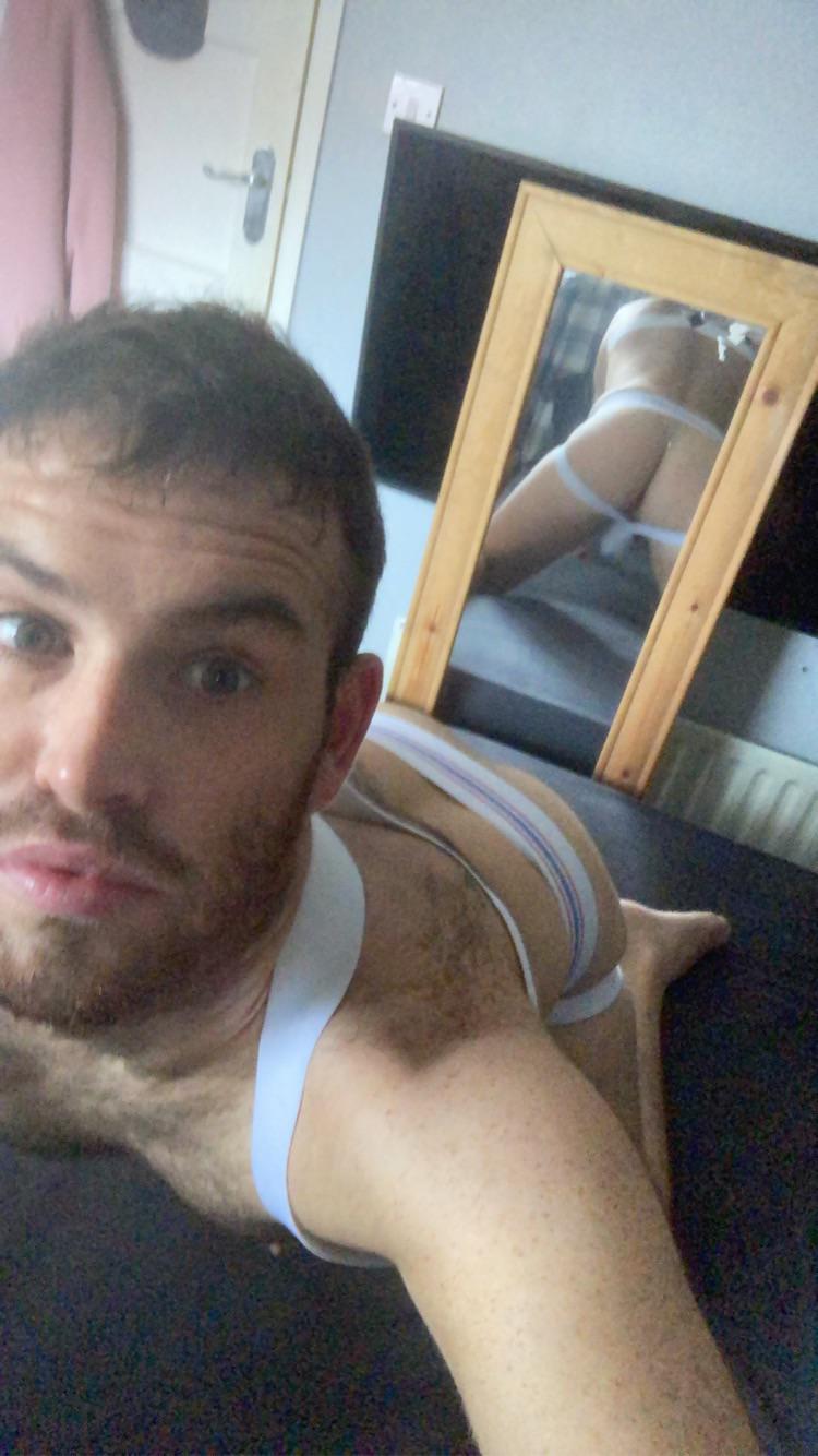 Trying to get a good angle | Scrolller