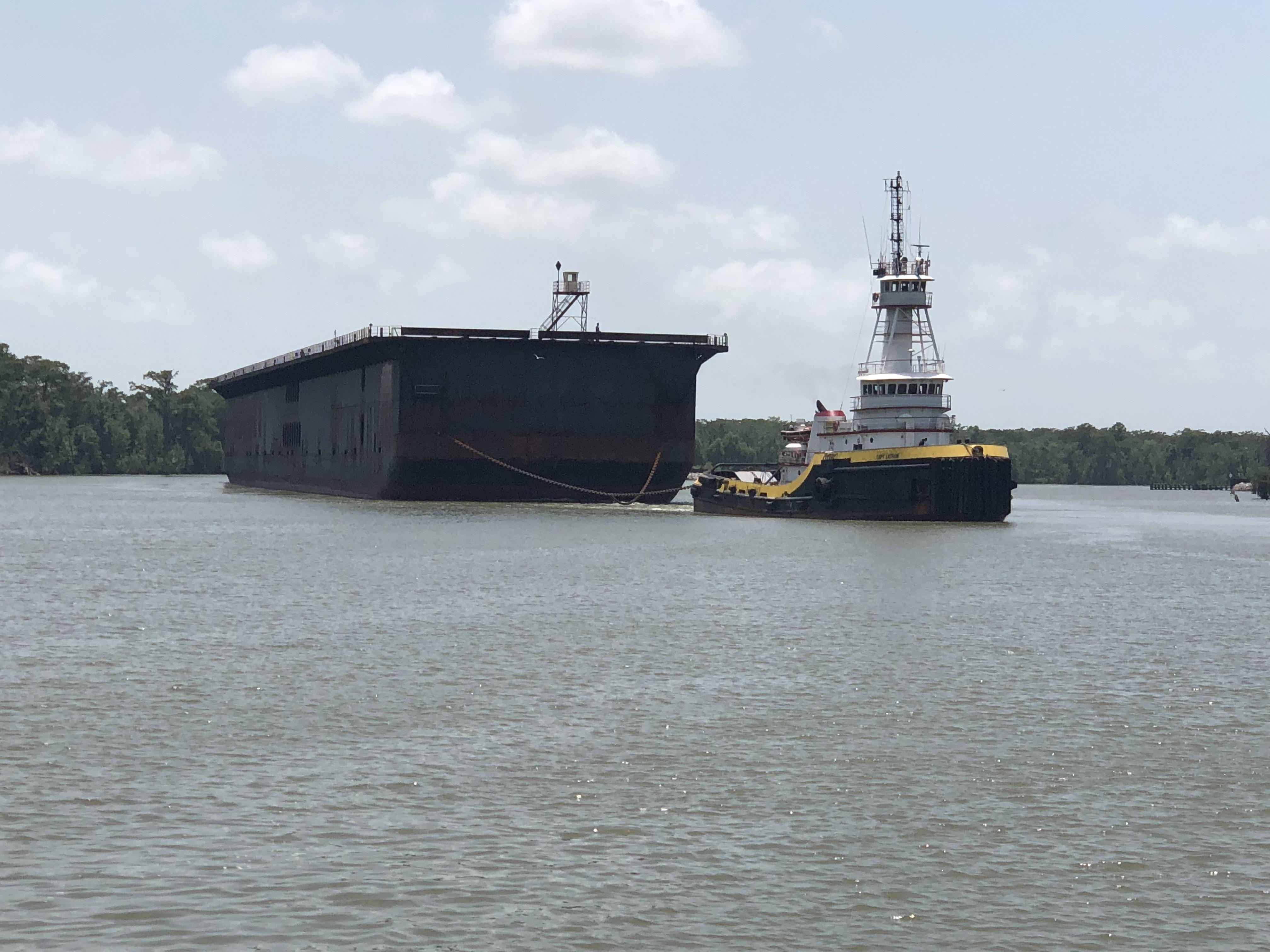 Tug Capt Latham and a Crowley Barge | Scrolller