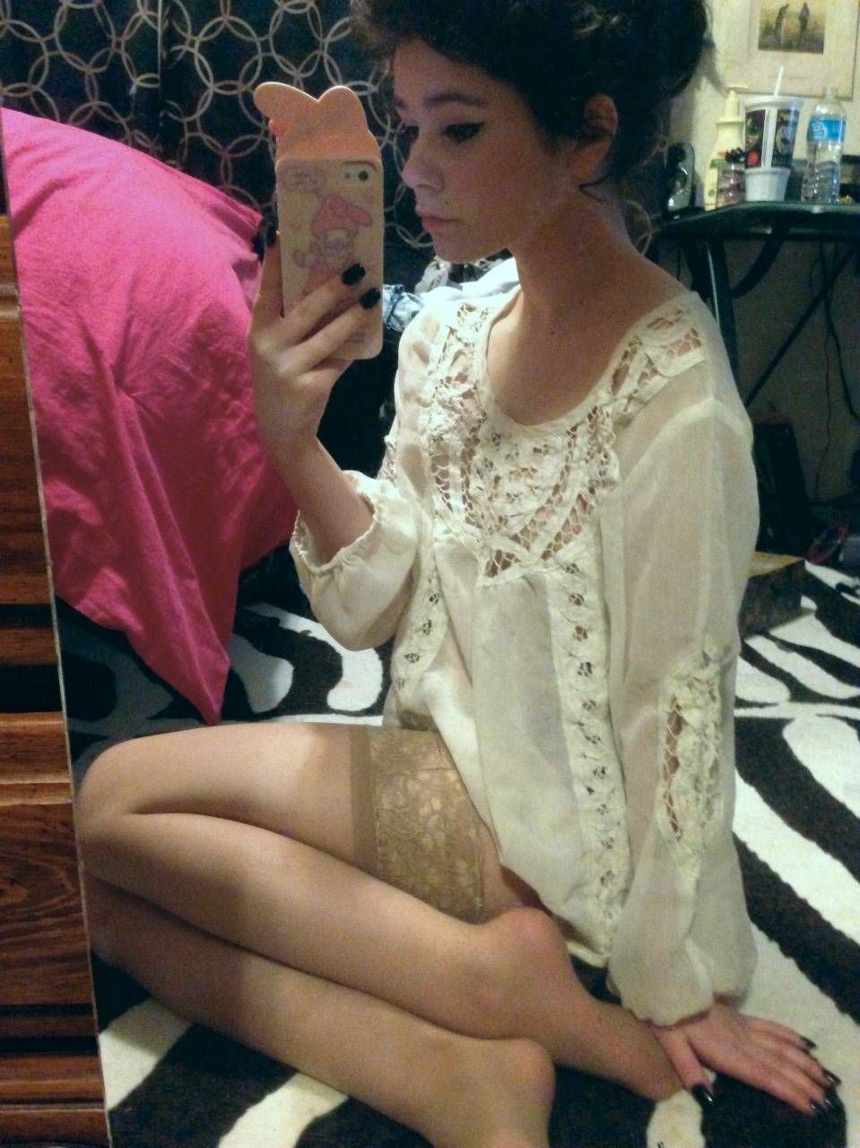 Turdburglur [N] | Scrolller