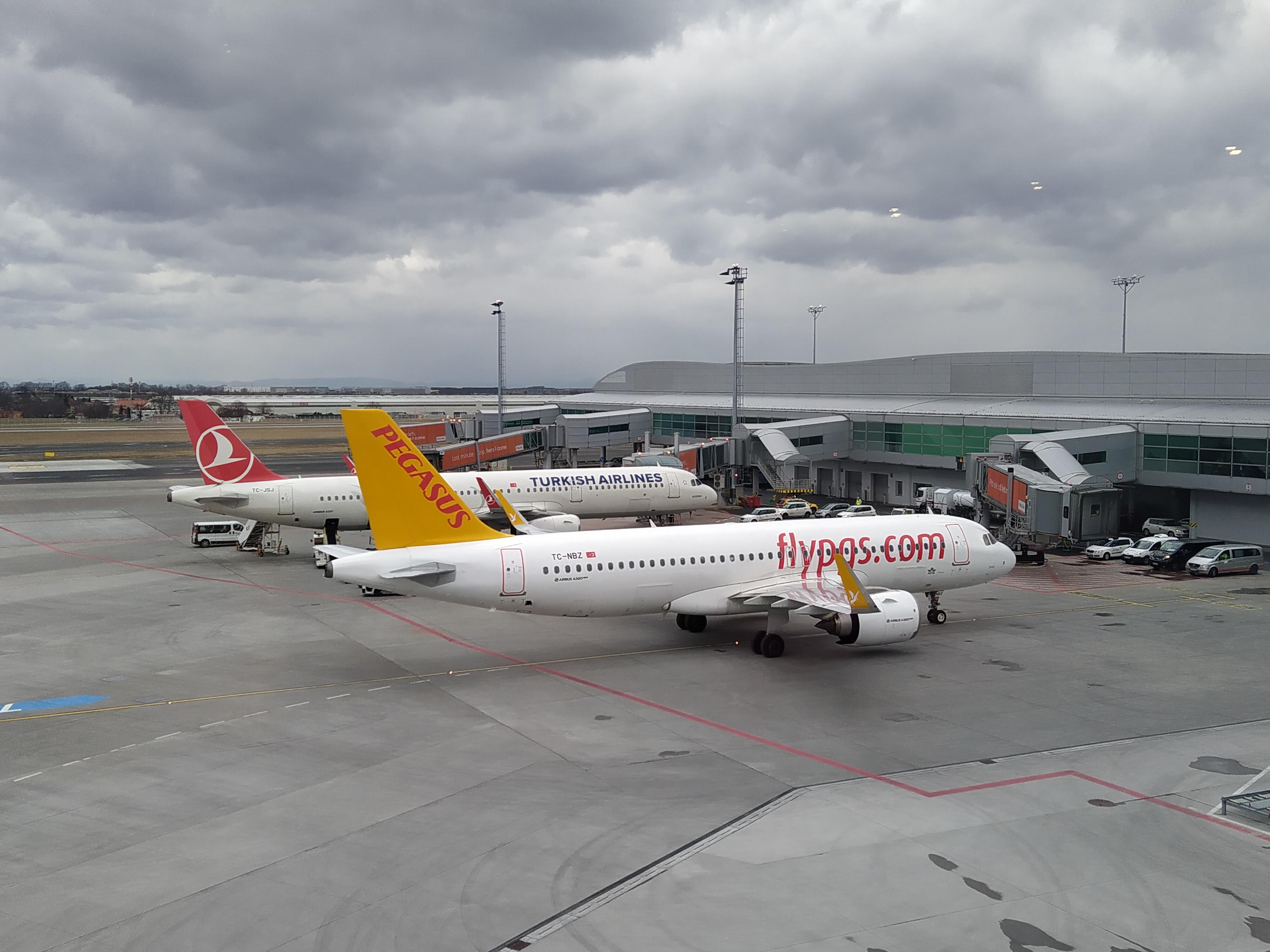 Turkish couple caught on holiday abroad | Scrolller