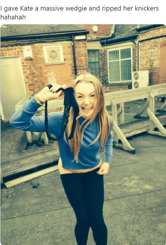 Twitter post wedgie | Scrolller