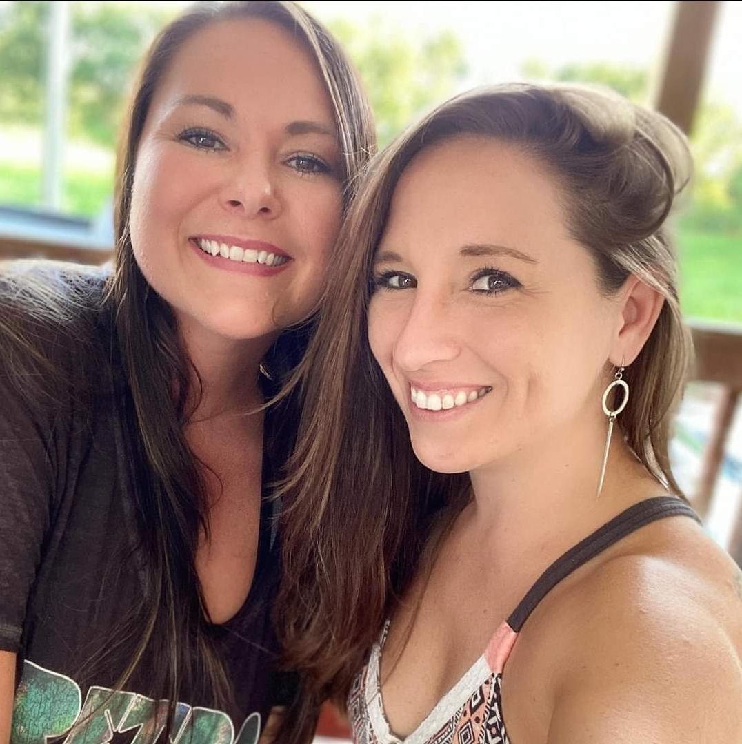 Two slutwives | Scrolller