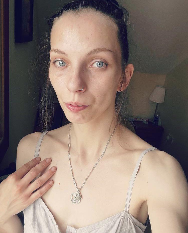 Ugly girl next door F24 | Scrolller