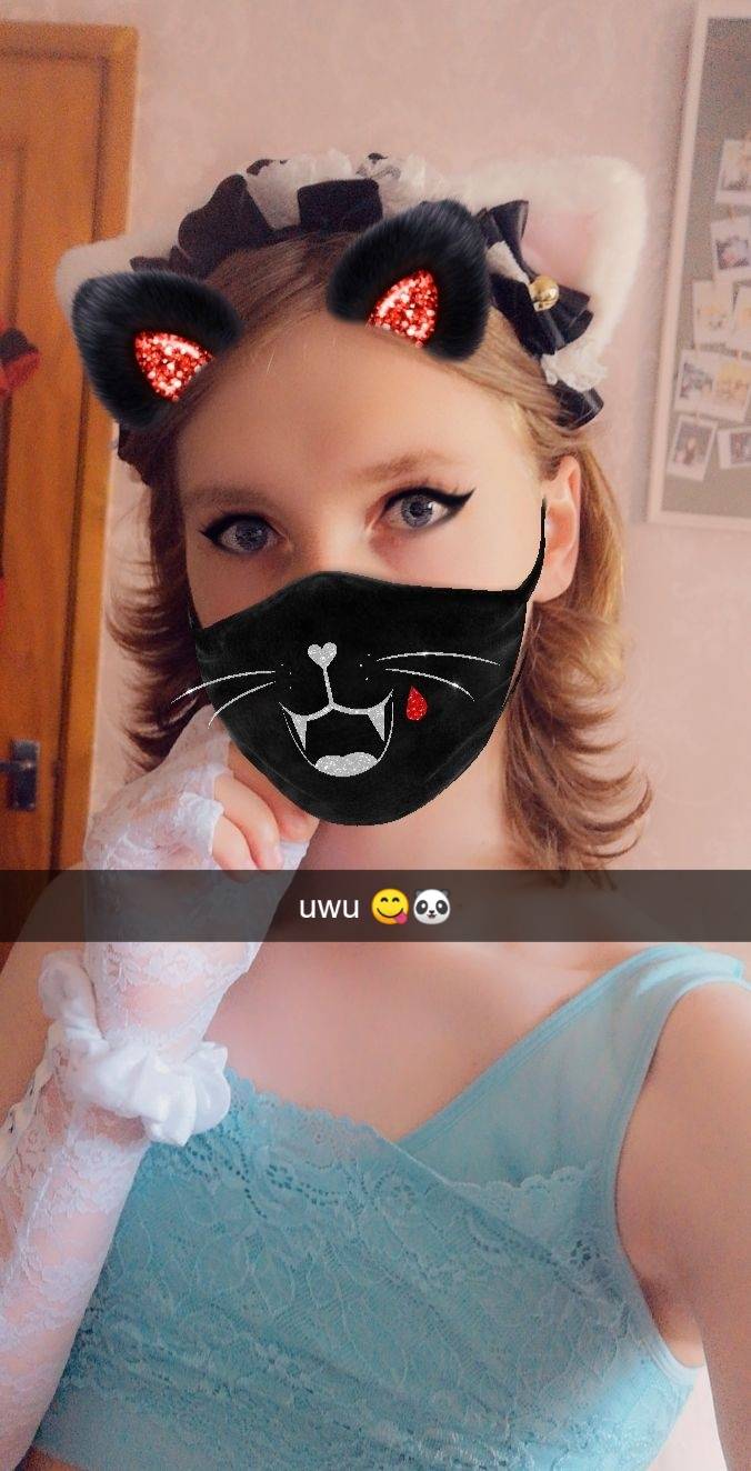 UK femboy/transgirl offering her petit body for any BBC 😍😋🤤💗 (kik me Rileydoll1) | Scrolller