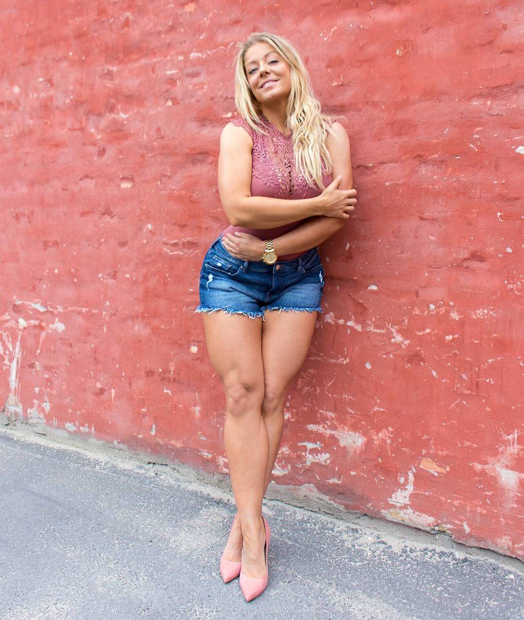 Un real legs | Scrolller