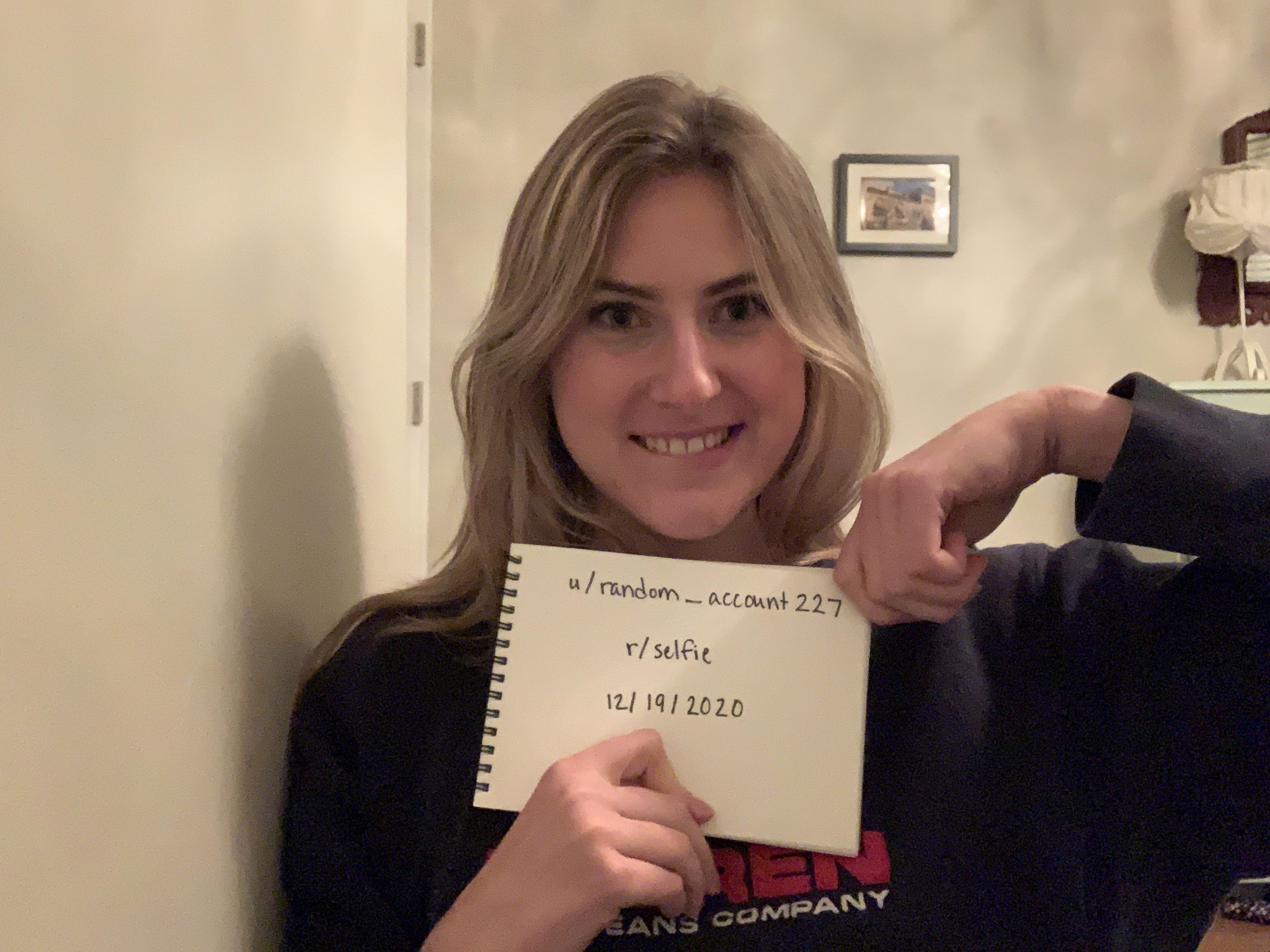 [Under 18] Good ole verification post to say hi to everyone on here ;) | Scrolller