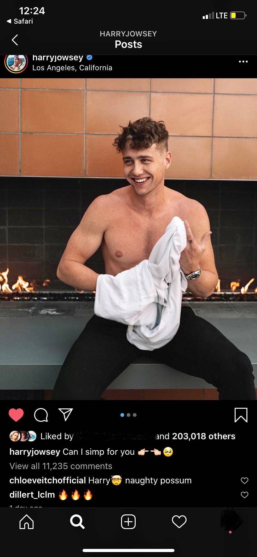 Unpopular opinion: id SIMP for harry ohmygod | Scrolller