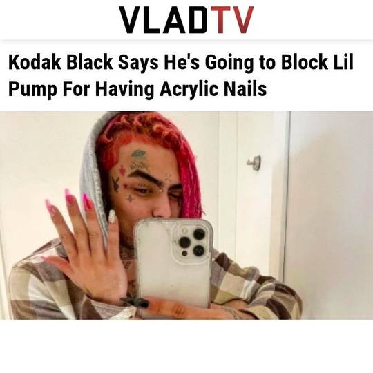 Unrelated but this shit got me dead😭😭 | Scrolller