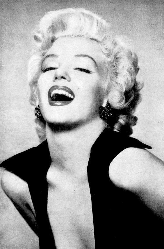 Unrivaled queen of glamour shots | Scrolller