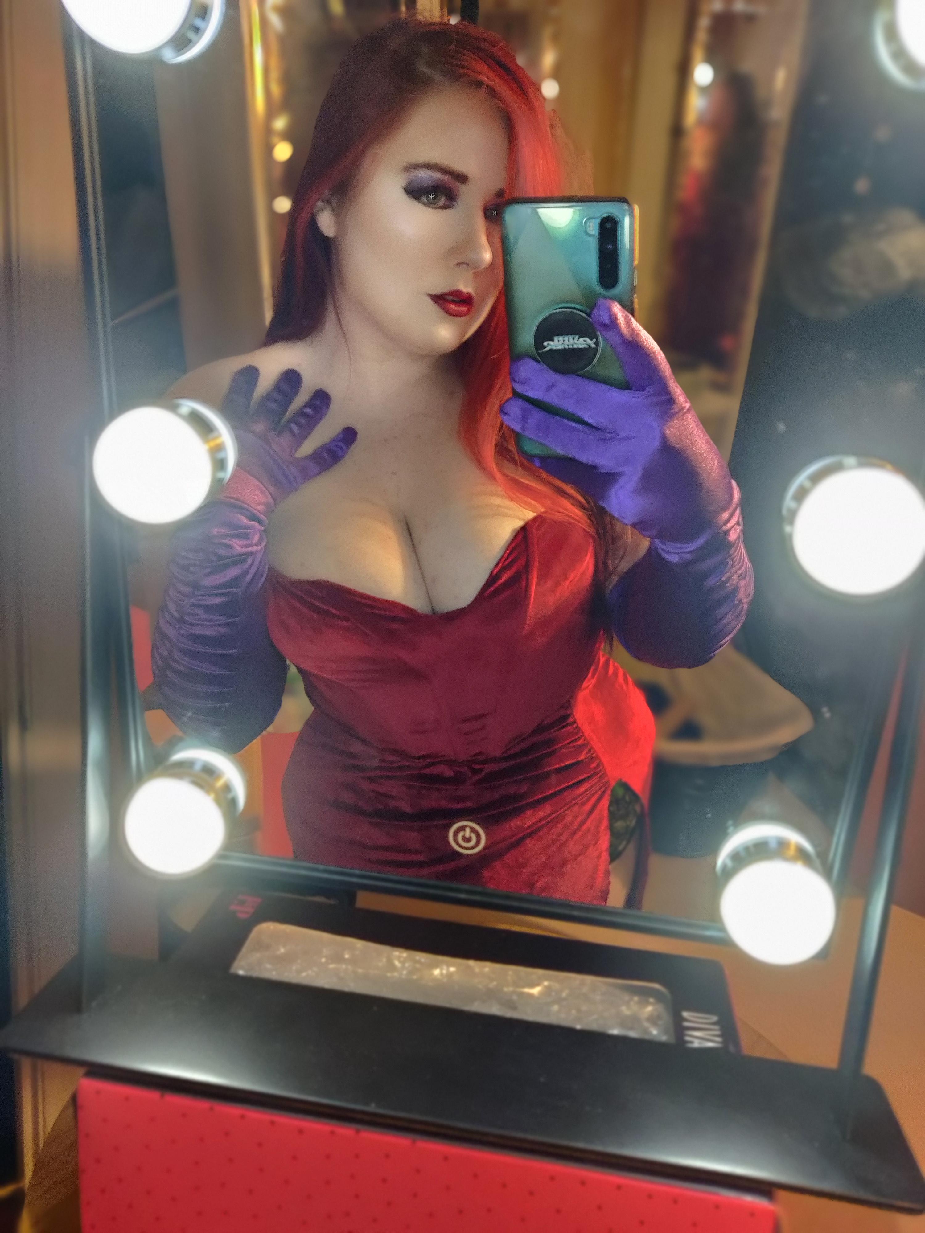 Bombshellghuleh as jessica rabbit | Scrolller