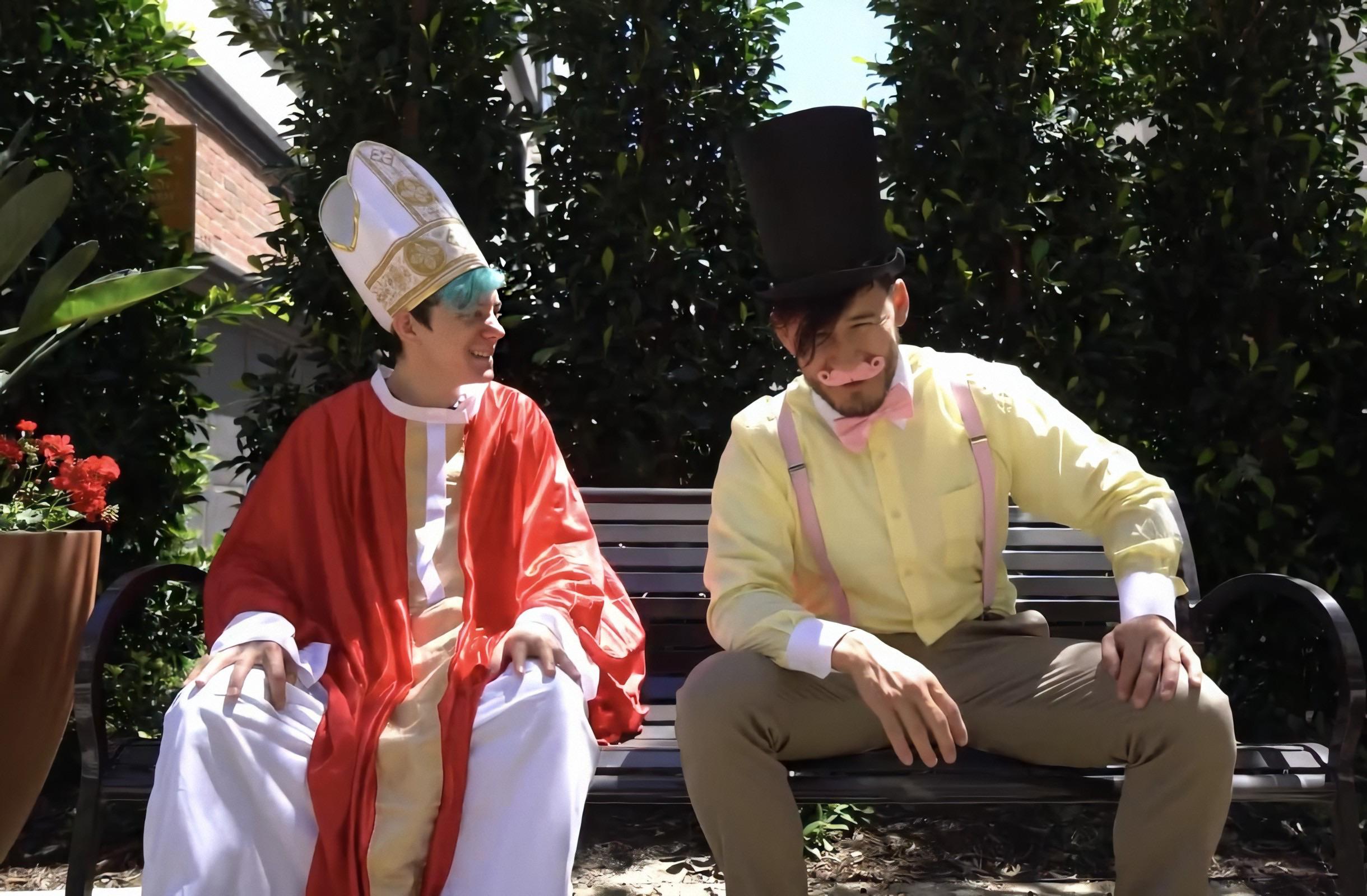 unus annus but it’s these two. | Scrolller