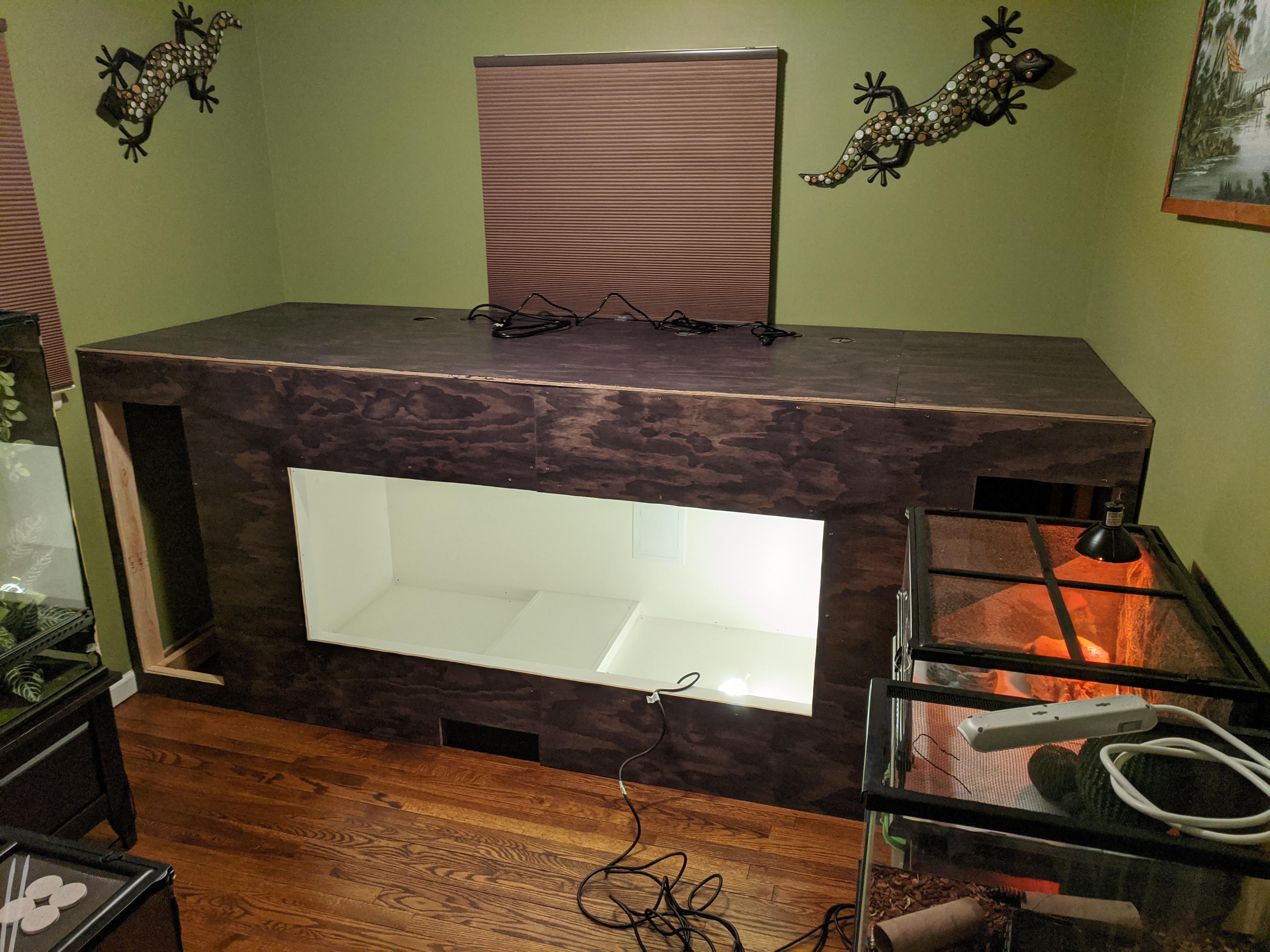 Update. 90% done with the enclosure. | Scrolller