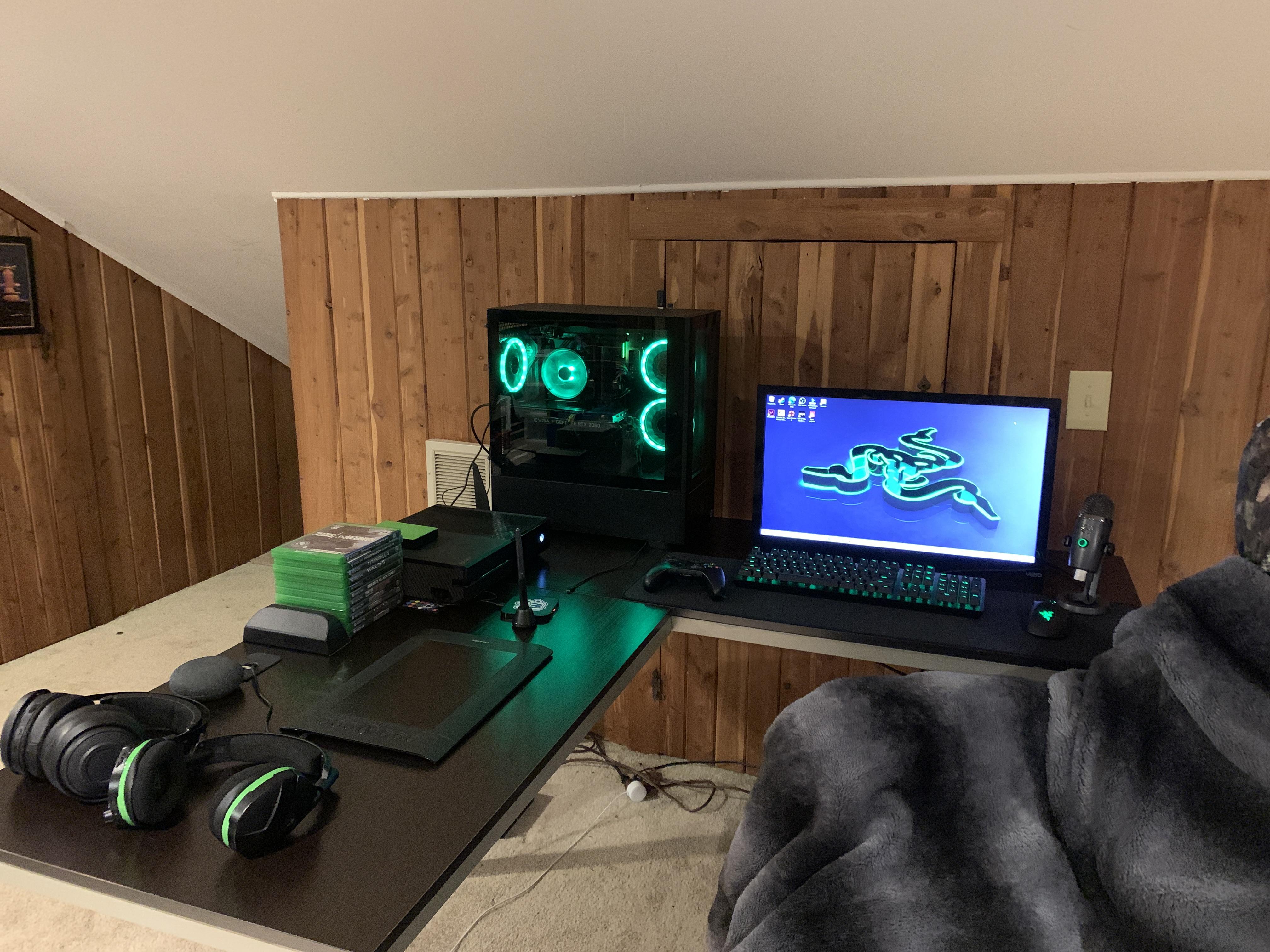 Updated setup with the new desk (please give actual advice don’t joke about the chair) | Scrolller