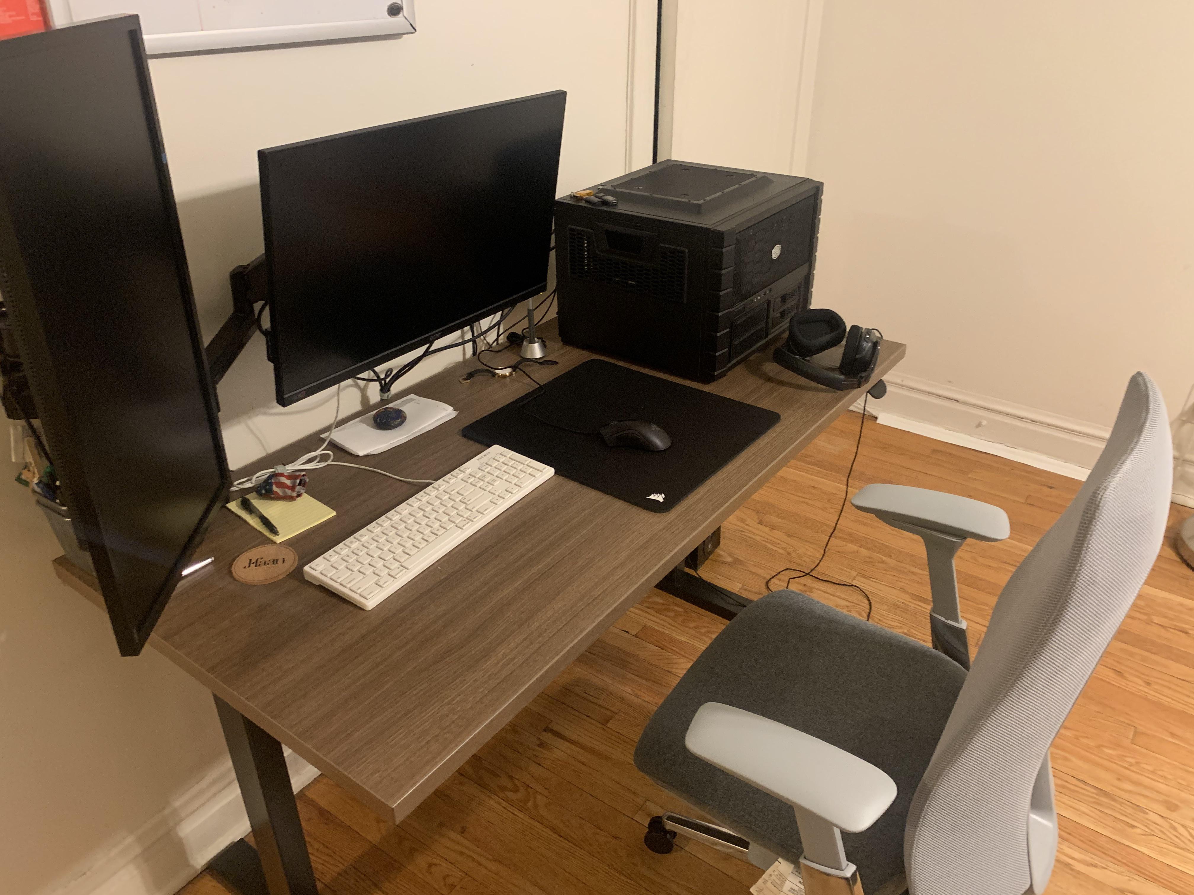 upgraded to an adult chair & sit stand desk | Scrolller