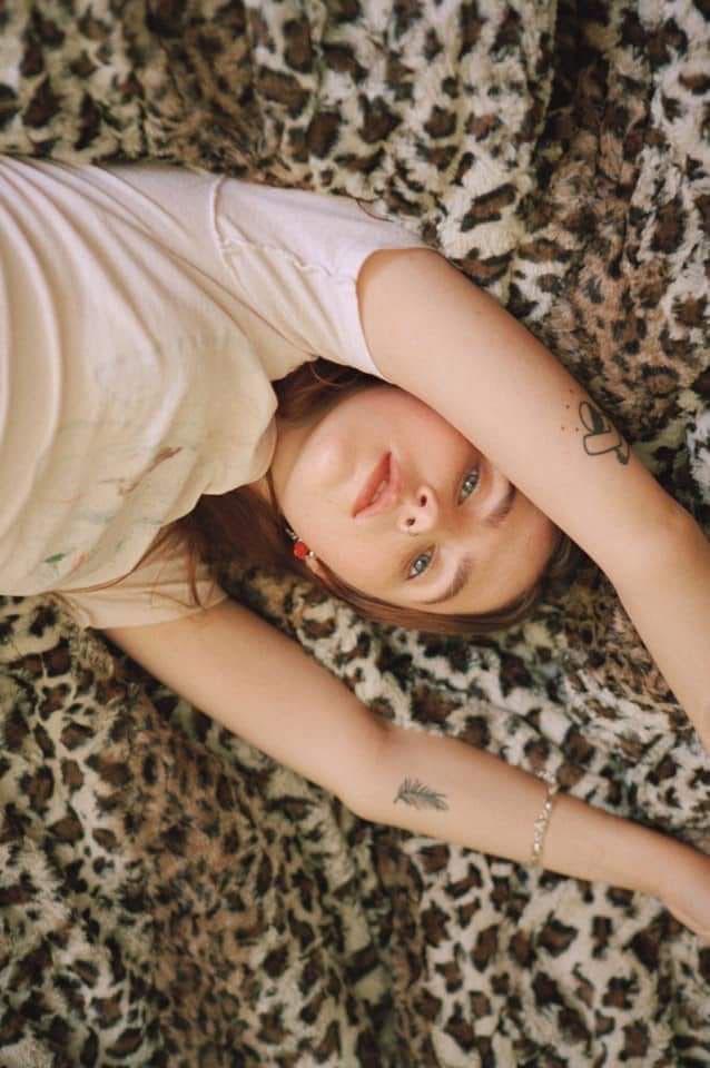 upside down | Scrolller