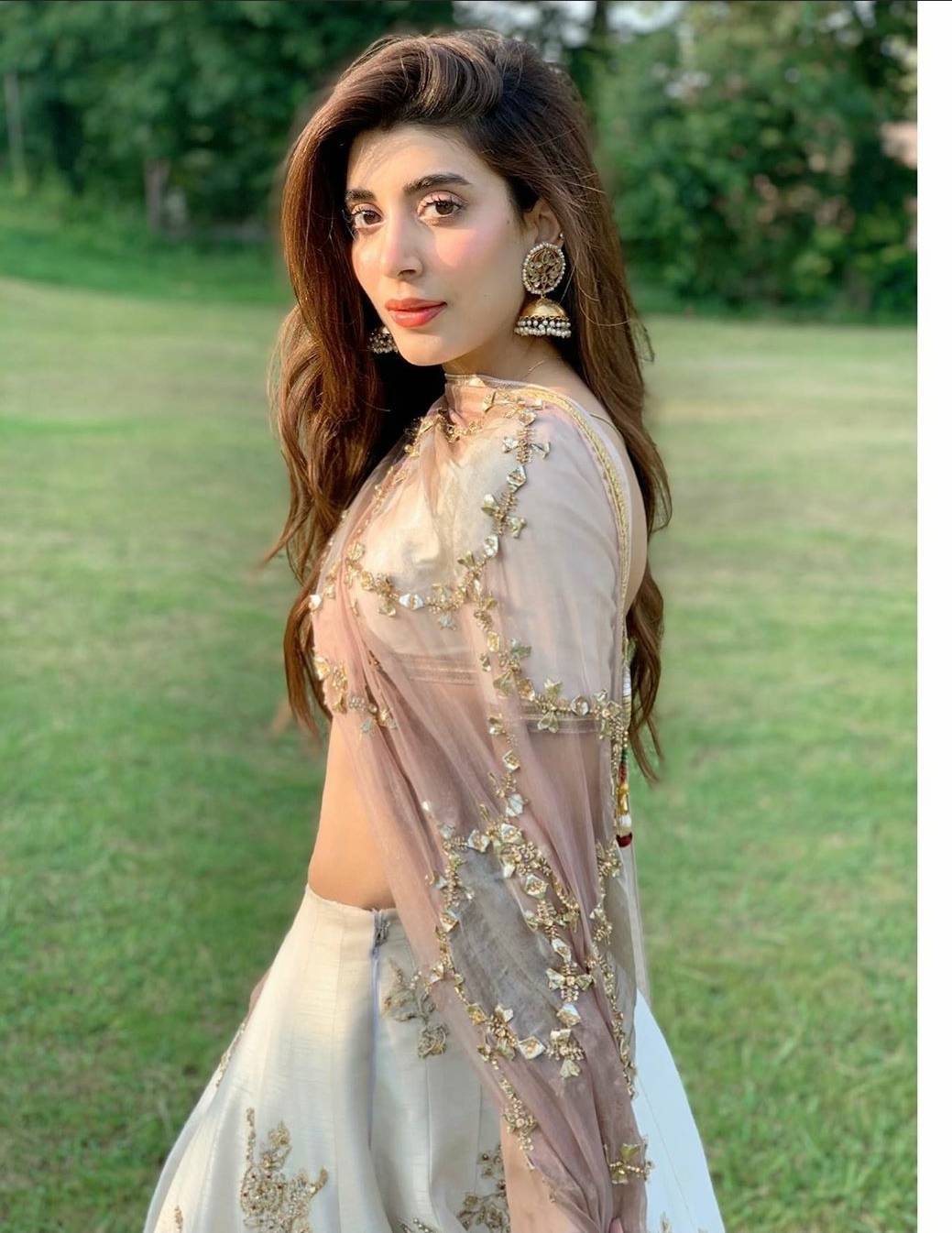 Urwa Hocane randi #3 | Scrolller